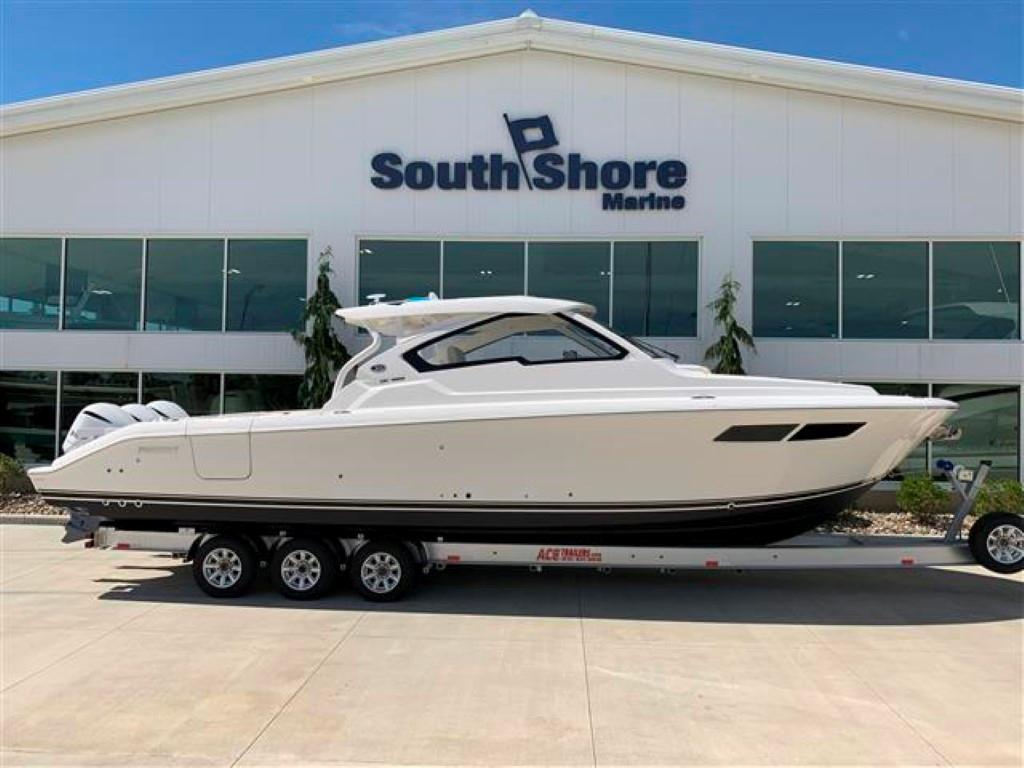 2021 Pursuit DC 365 Dual Console for sale - YachtWorld