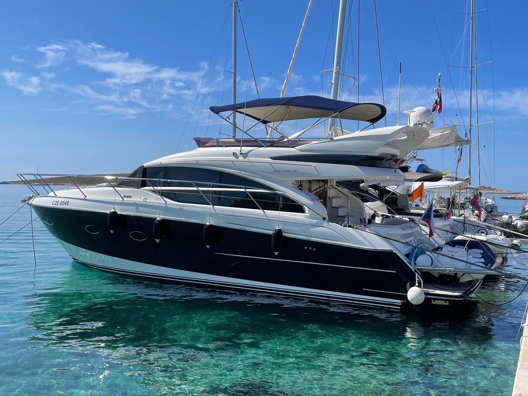 2014 Princess Flybridge 52 Motor Yacht Motor Yachts for sale - YachtWorld