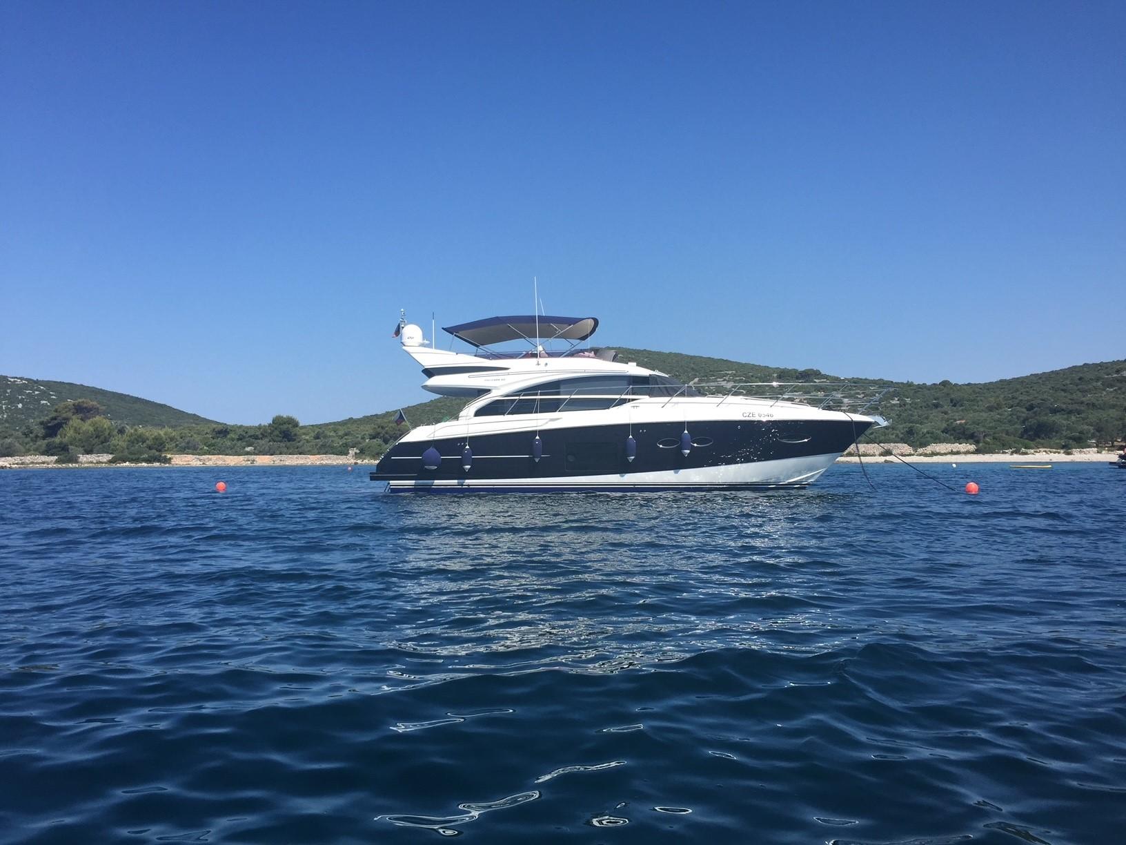 2014 Princess Flybridge 52 Motor Yacht Motor Yachts for sale - YachtWorld