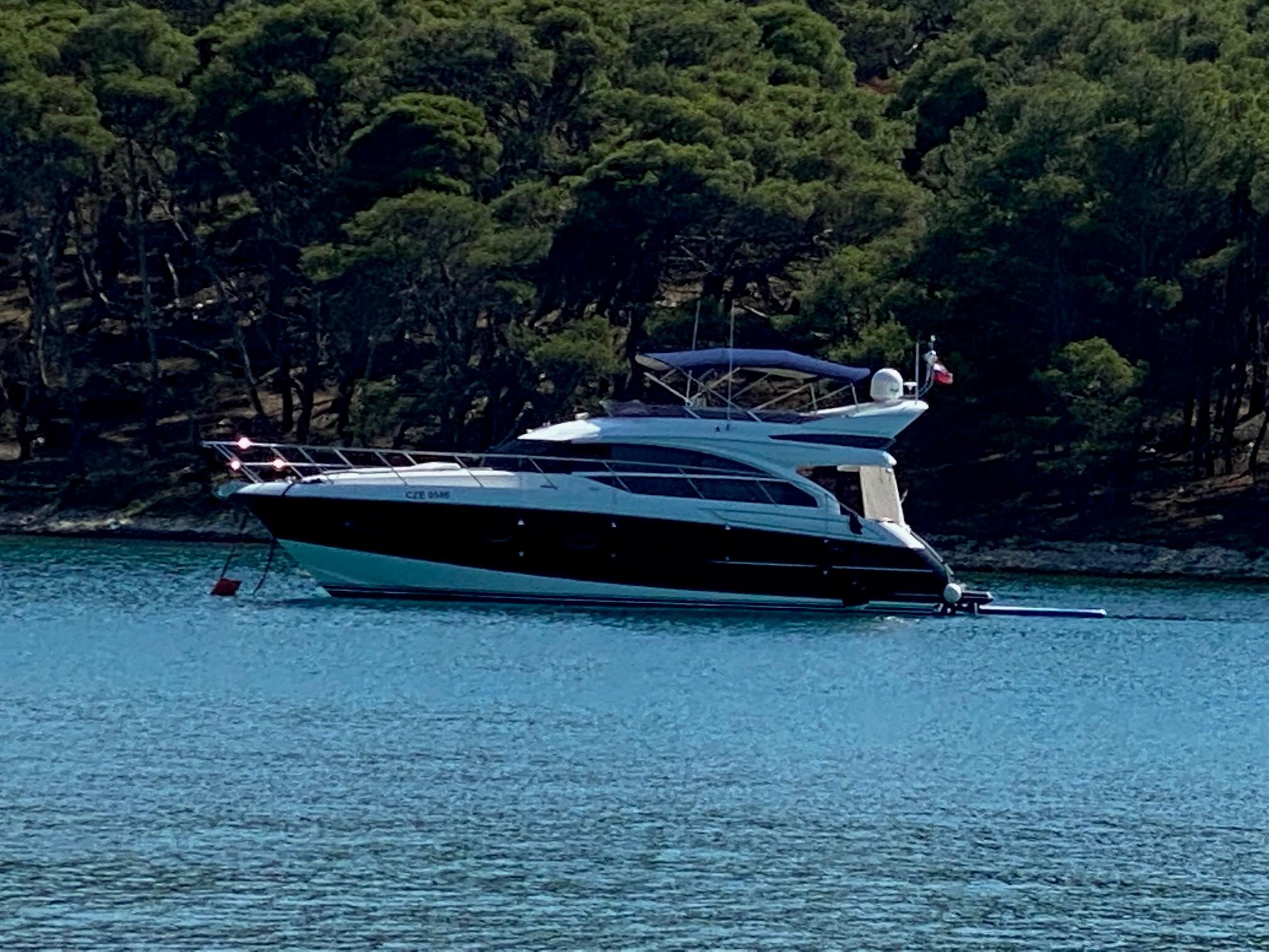 2014 Princess Flybridge 52 Motor Yacht Motor Yachts for sale - YachtWorld