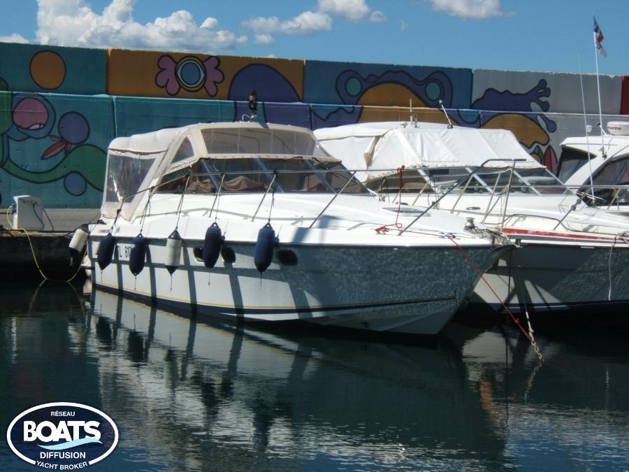 Used 1989 Fairline Targa 33 - 83 - Var | TopBoats