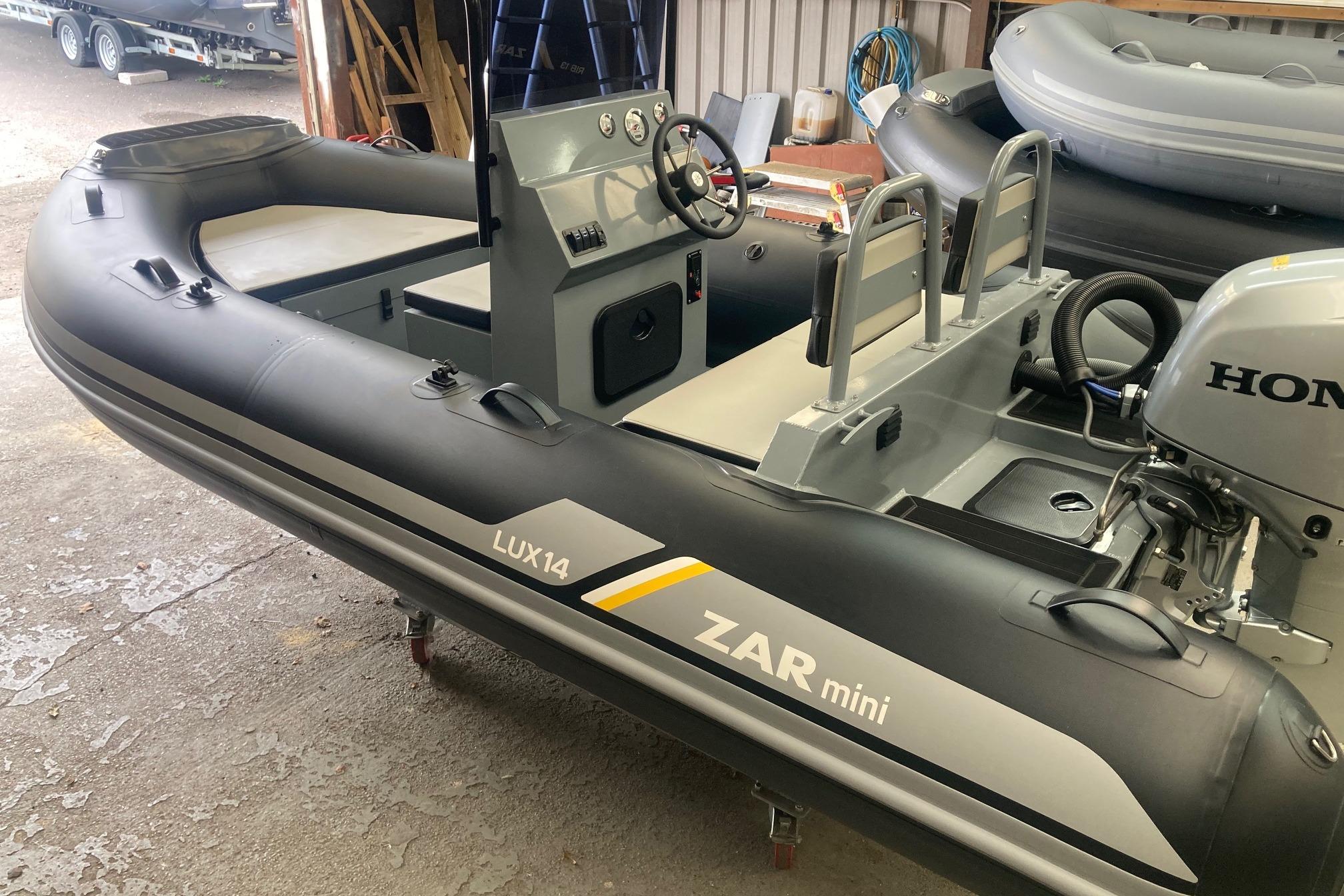 ZAR Mini LUX 14 4.2m & Honda BF50 | 6 Year Warranty | 2026 | 4m ...