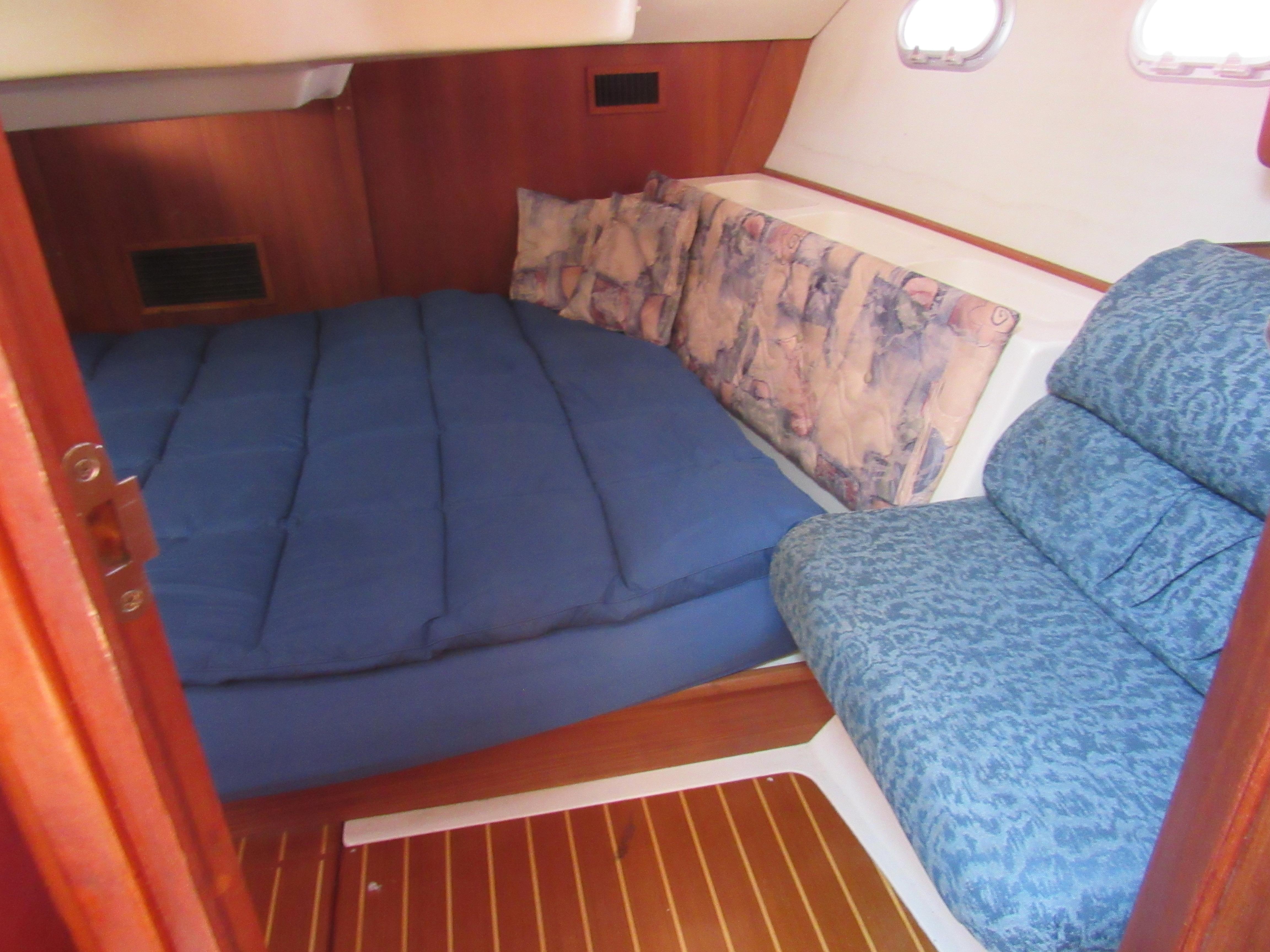 2000 Hunter 410 Sloop for sale - YachtWorld