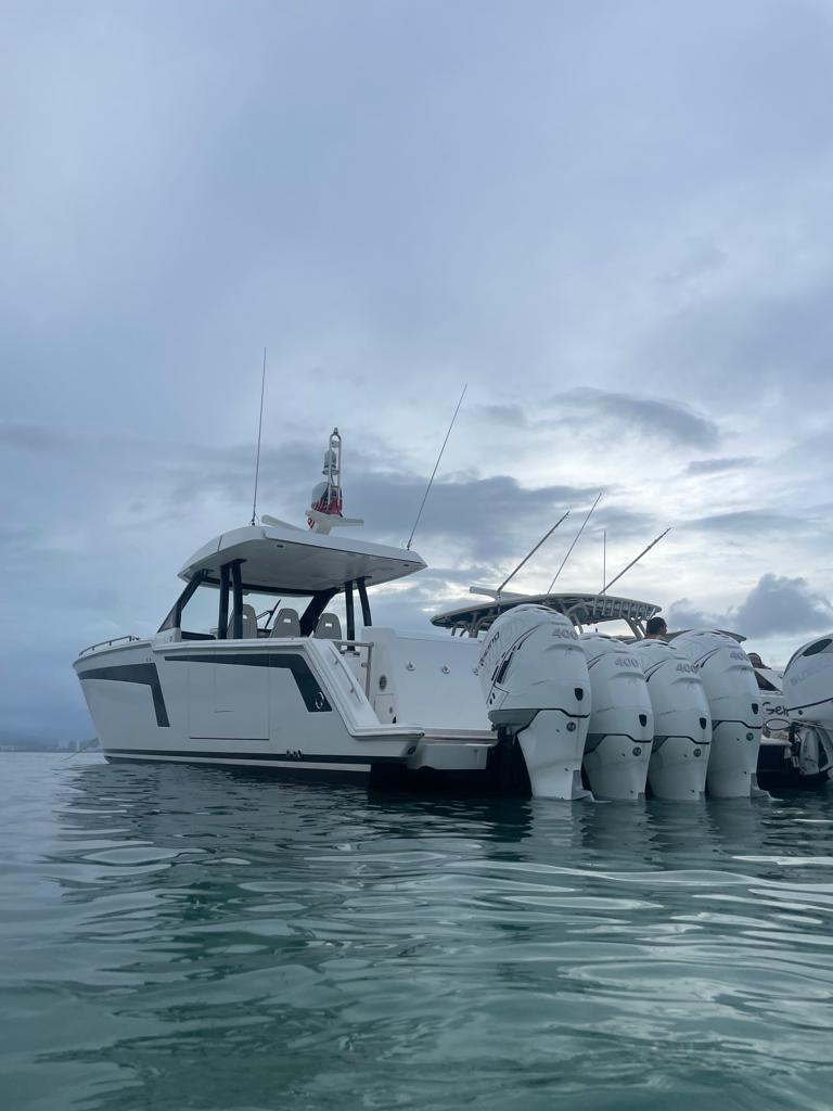 2020 Ocean Alexander 45 Divergence Center Console for sale - YachtWorld