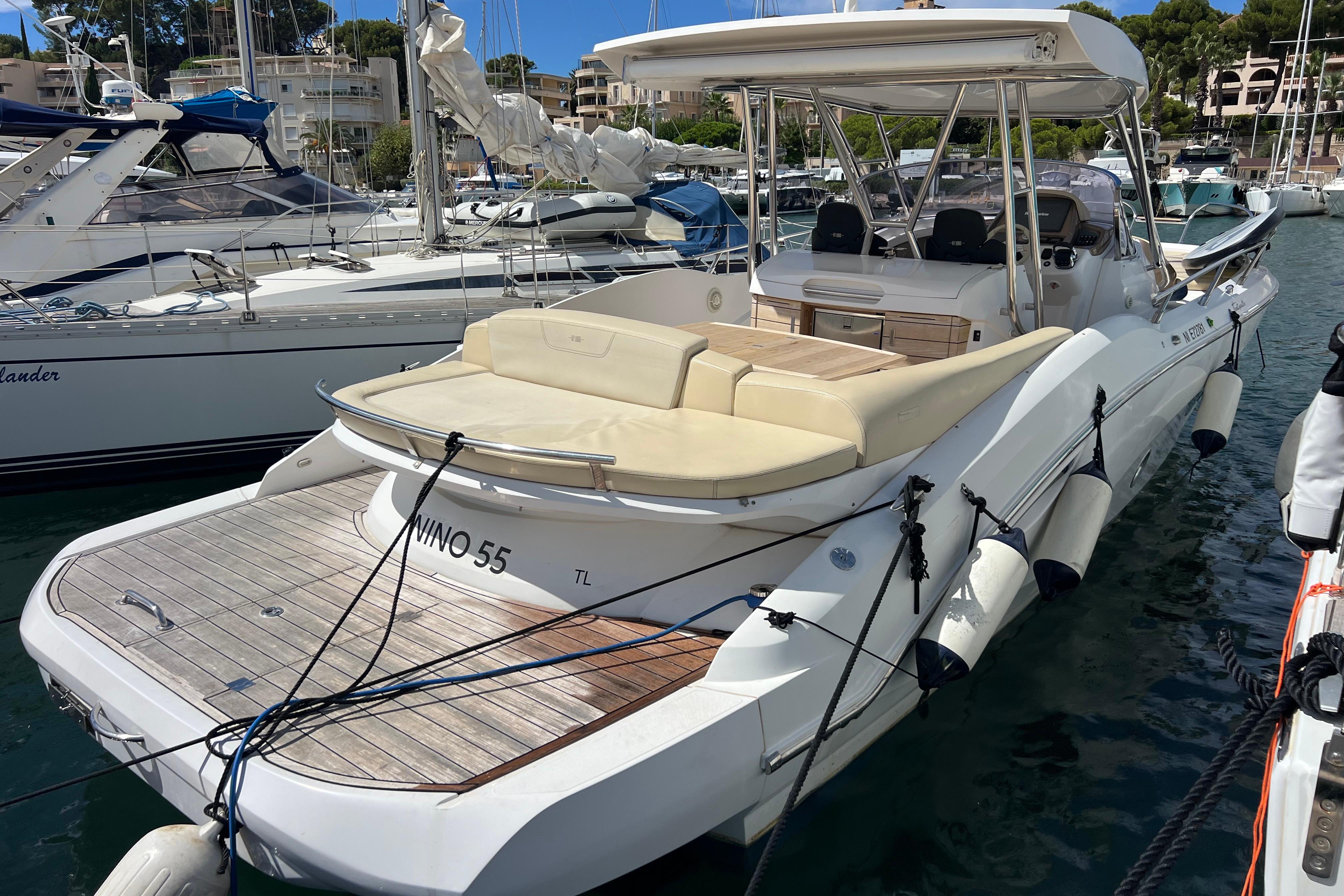 Sessa Marine Key Largo 34 IB | 2012 | 36ft - 83 - Var | Boatshop24