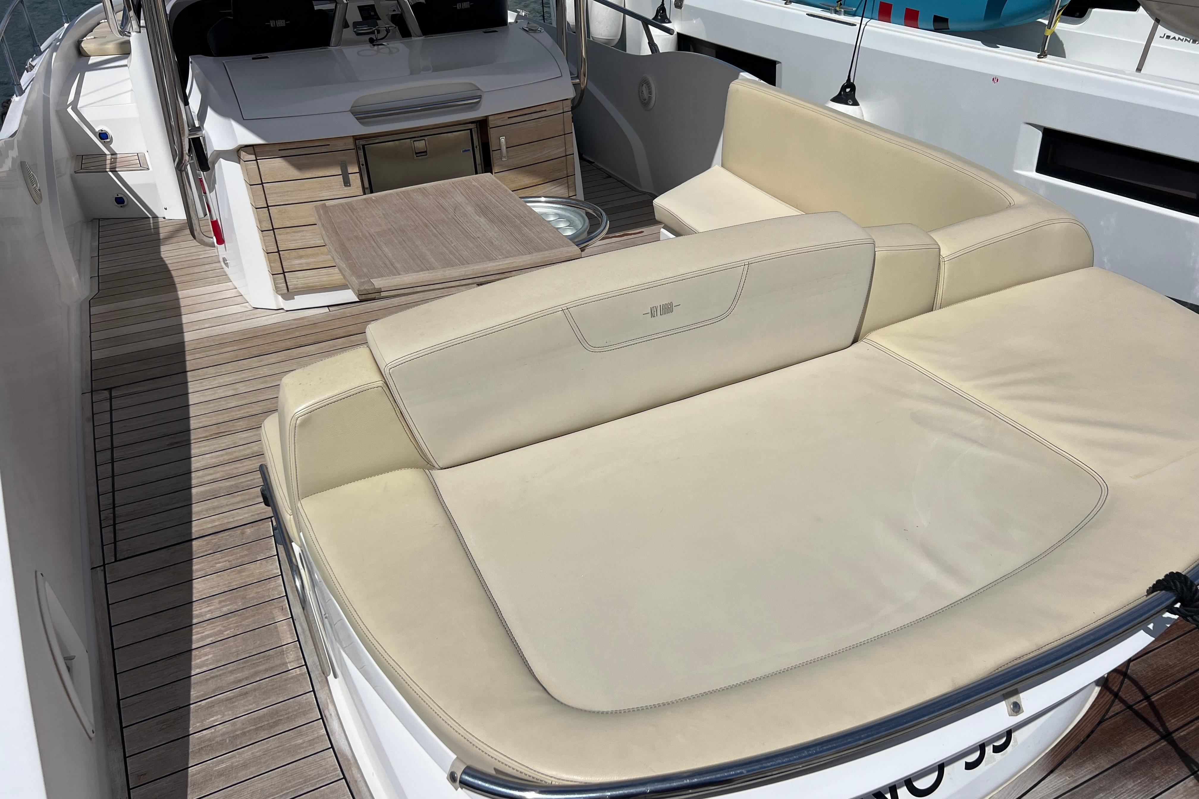 Sessa Marine Key Largo 34 IB | 2012 | 36ft - 83 - Var | Boatshop24