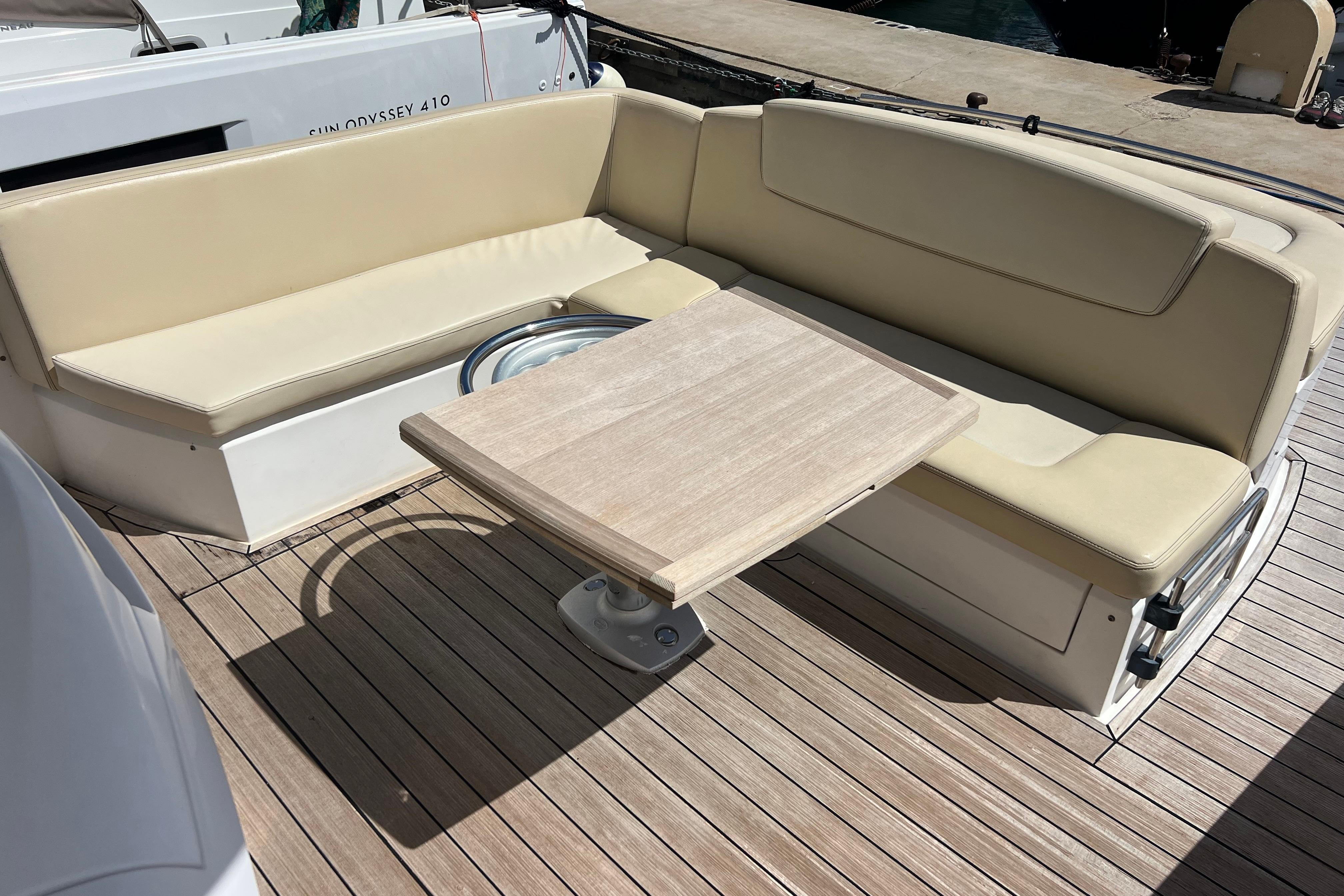 Sessa Marine Key Largo 34 IB | 2012 | 36ft - 83 - Var | Boatshop24