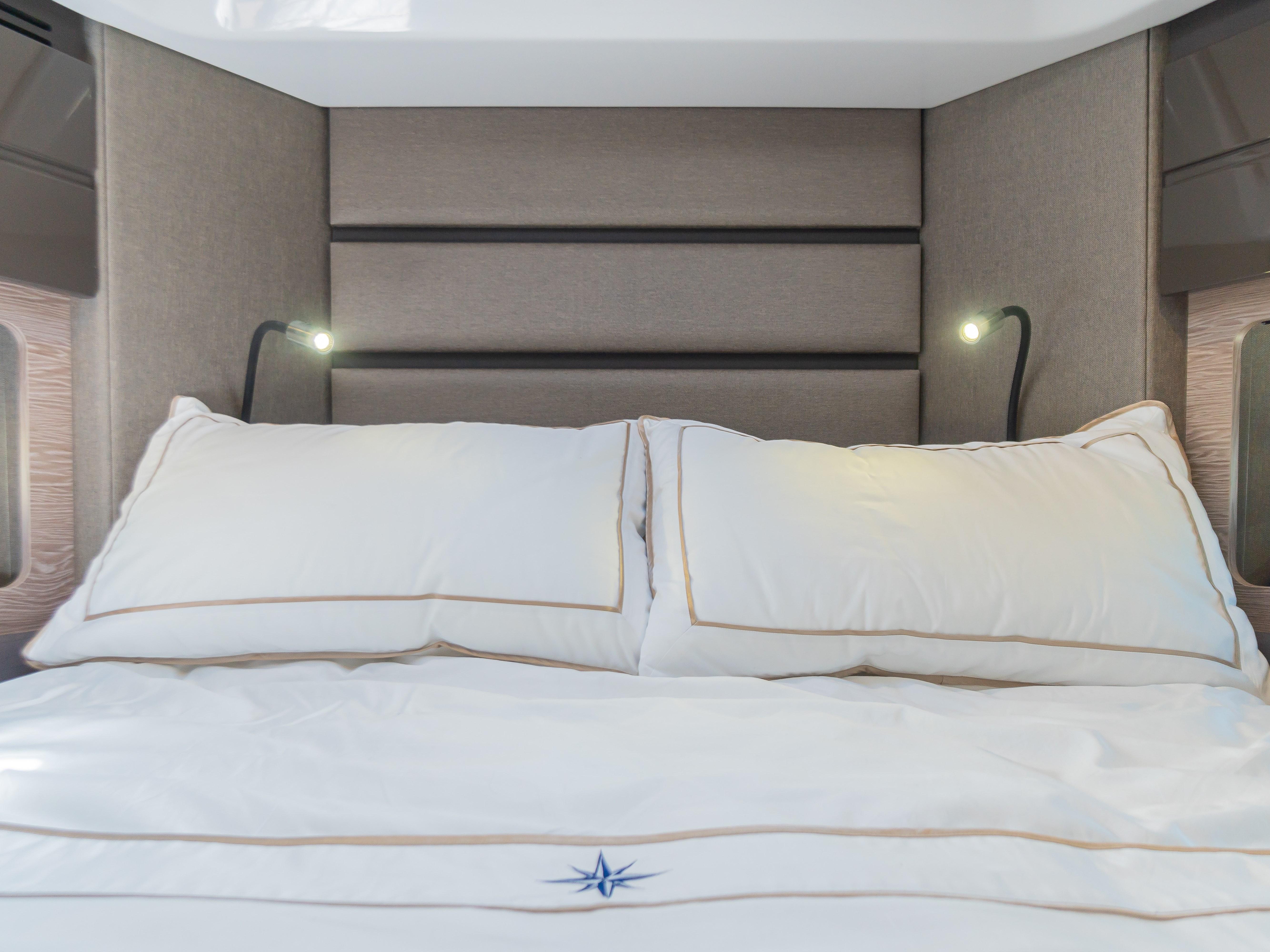 2019 Azimut Atlantis 43 Cruiser for sale - YachtWorld