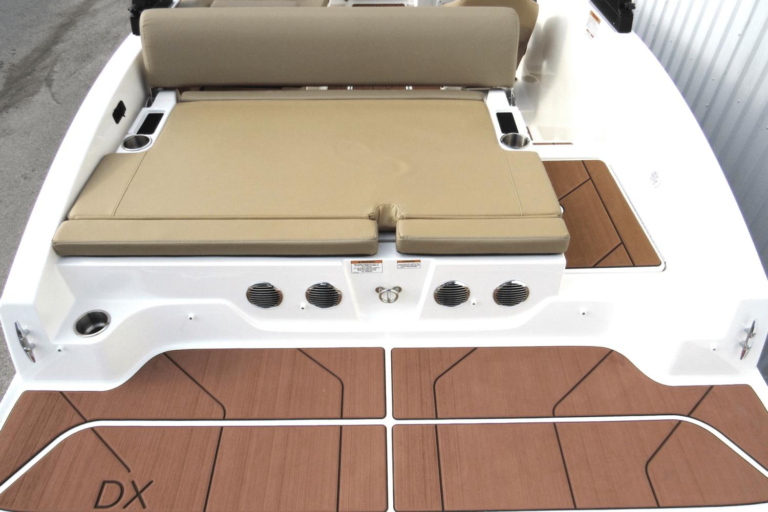 2023 Bayliner DX 2050 Runabout for sale - YachtWorld