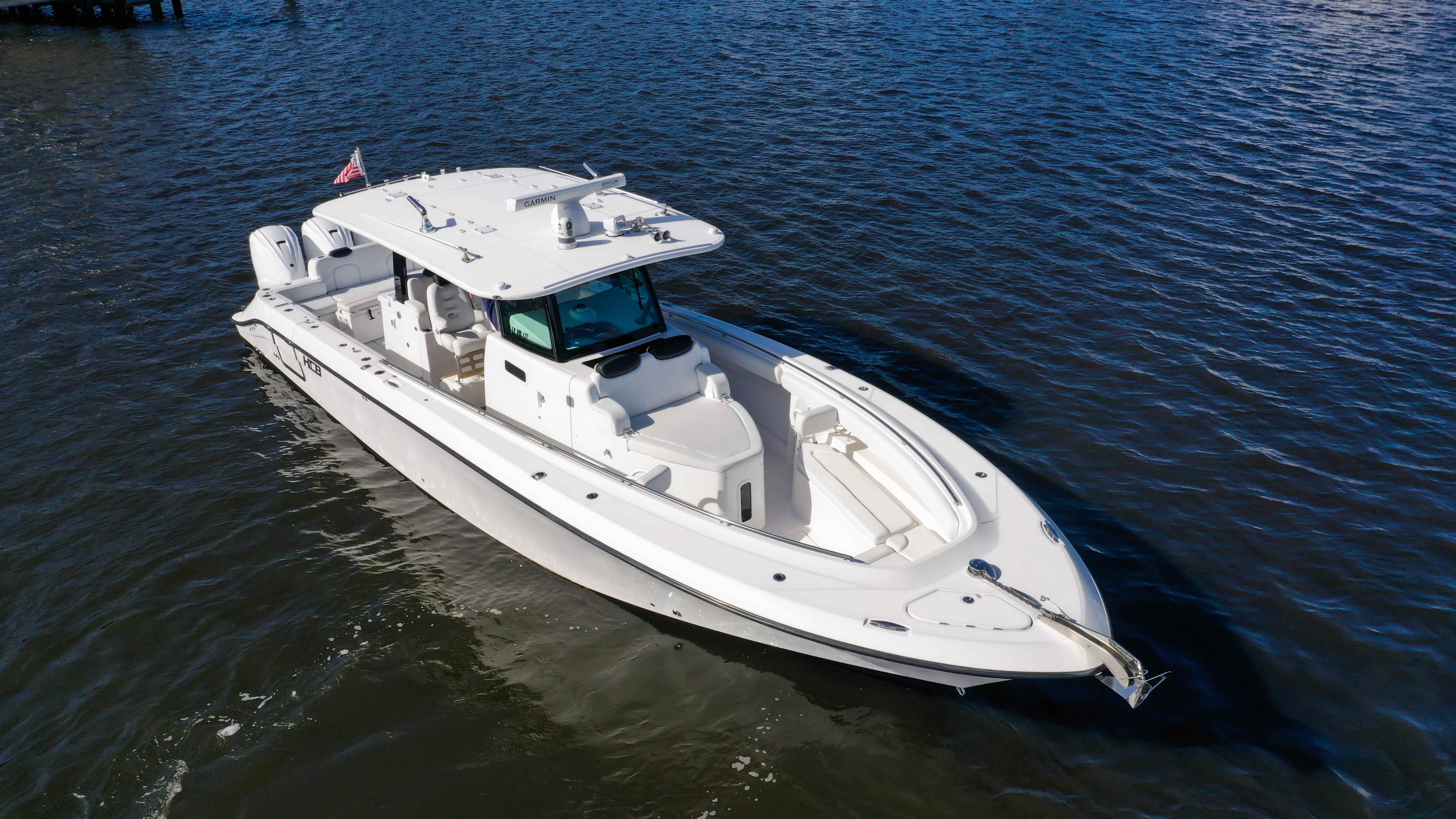 2022 HCB 42 Lujo Center Console for sale - YachtWorld