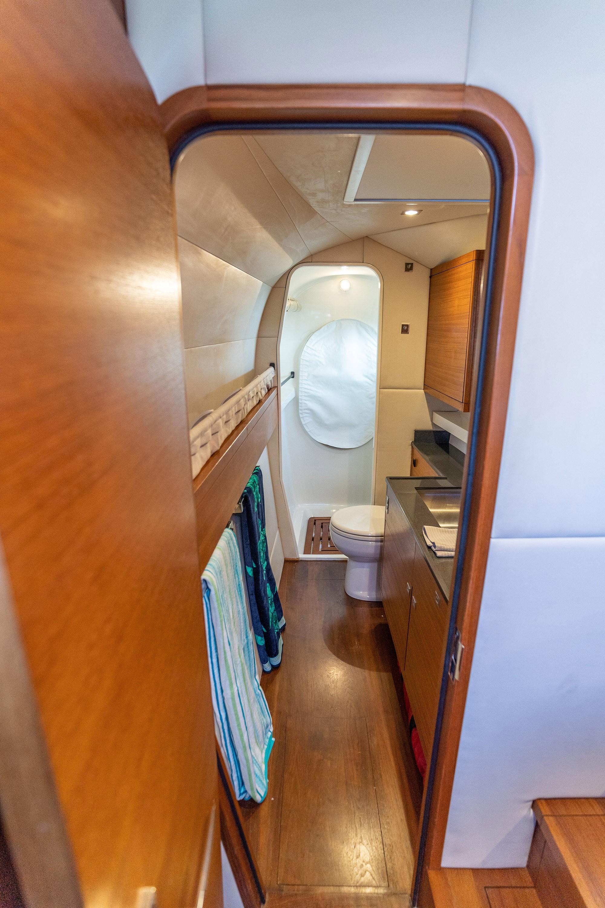 2014 Gunboat 55 Catamaran for sale - YachtWorld