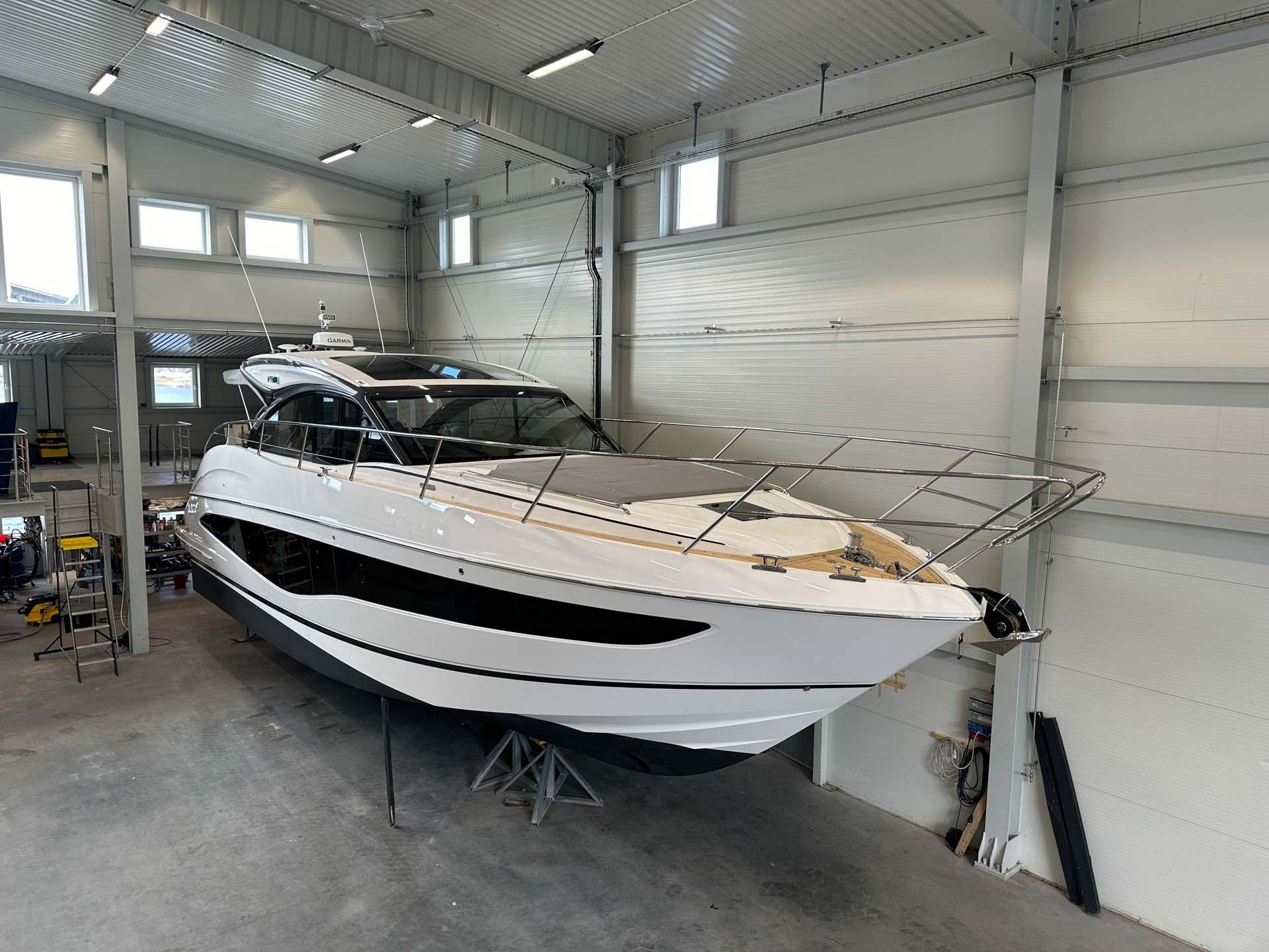 Princess V50 Open Nuevo - Cosas de Barcos