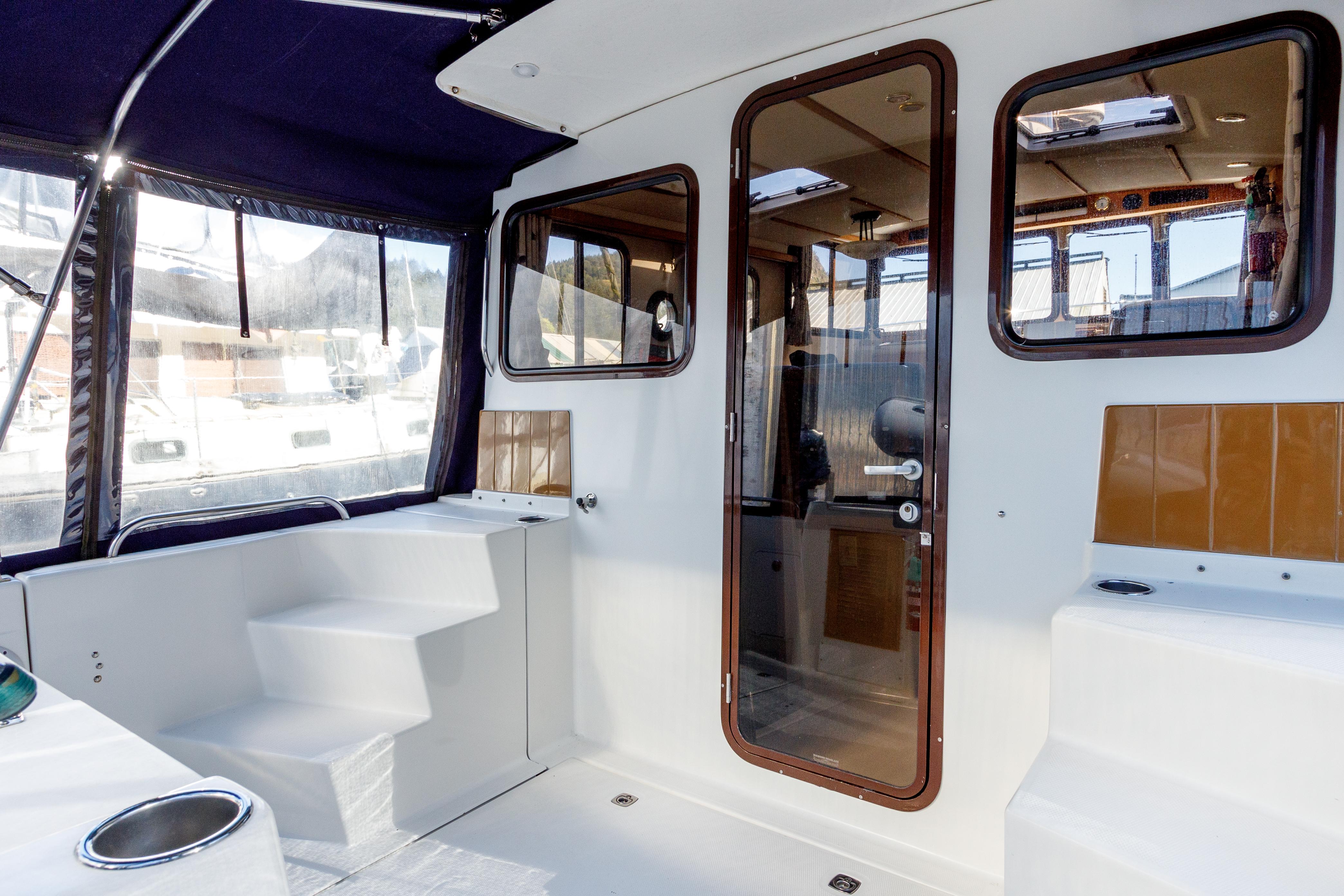 2010 Ranger Tugs R-29 Sedan Luxury Edition Trawler for sale - YachtWorld