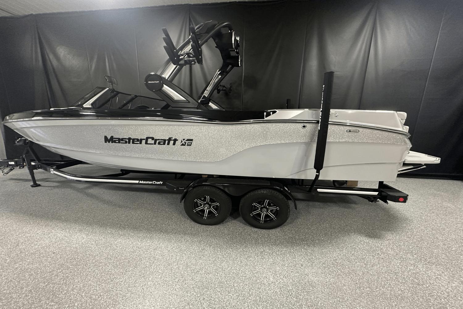 2024 MasterCraft XT25 Waterskiboten te koop- YachtWorld