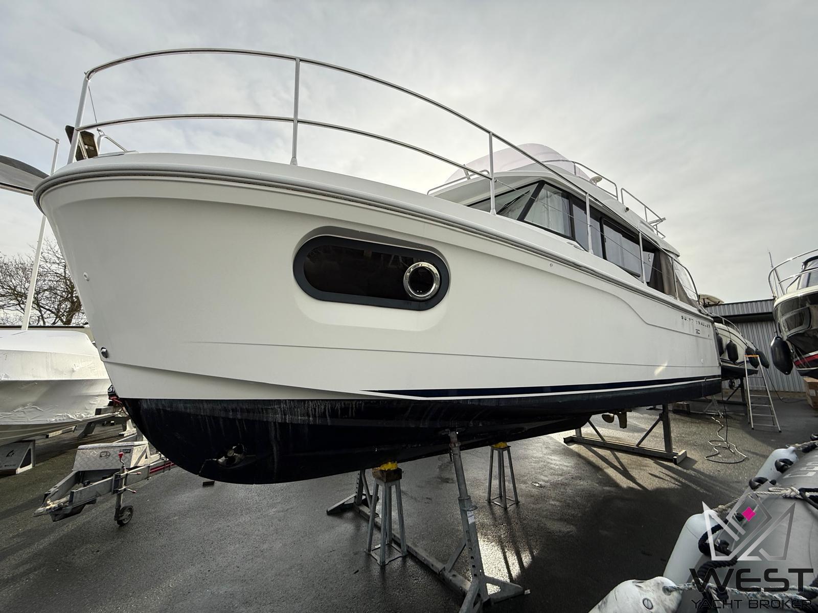 2017 Beneteau Swift Trawler 30 Trawler for sale - YachtWorld
