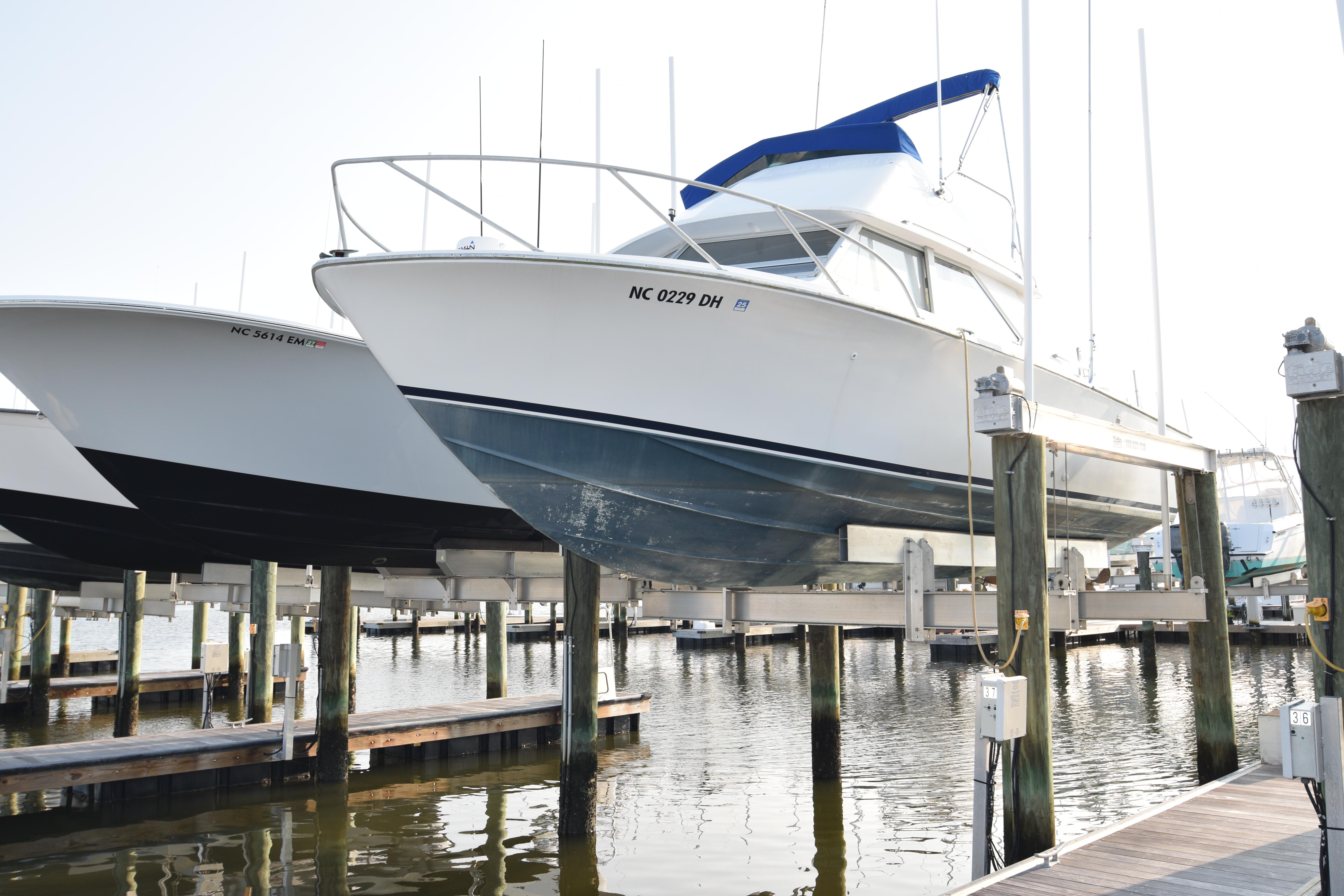 Used Bertram Flybridge Cruiser in North Carolina - iNautia
