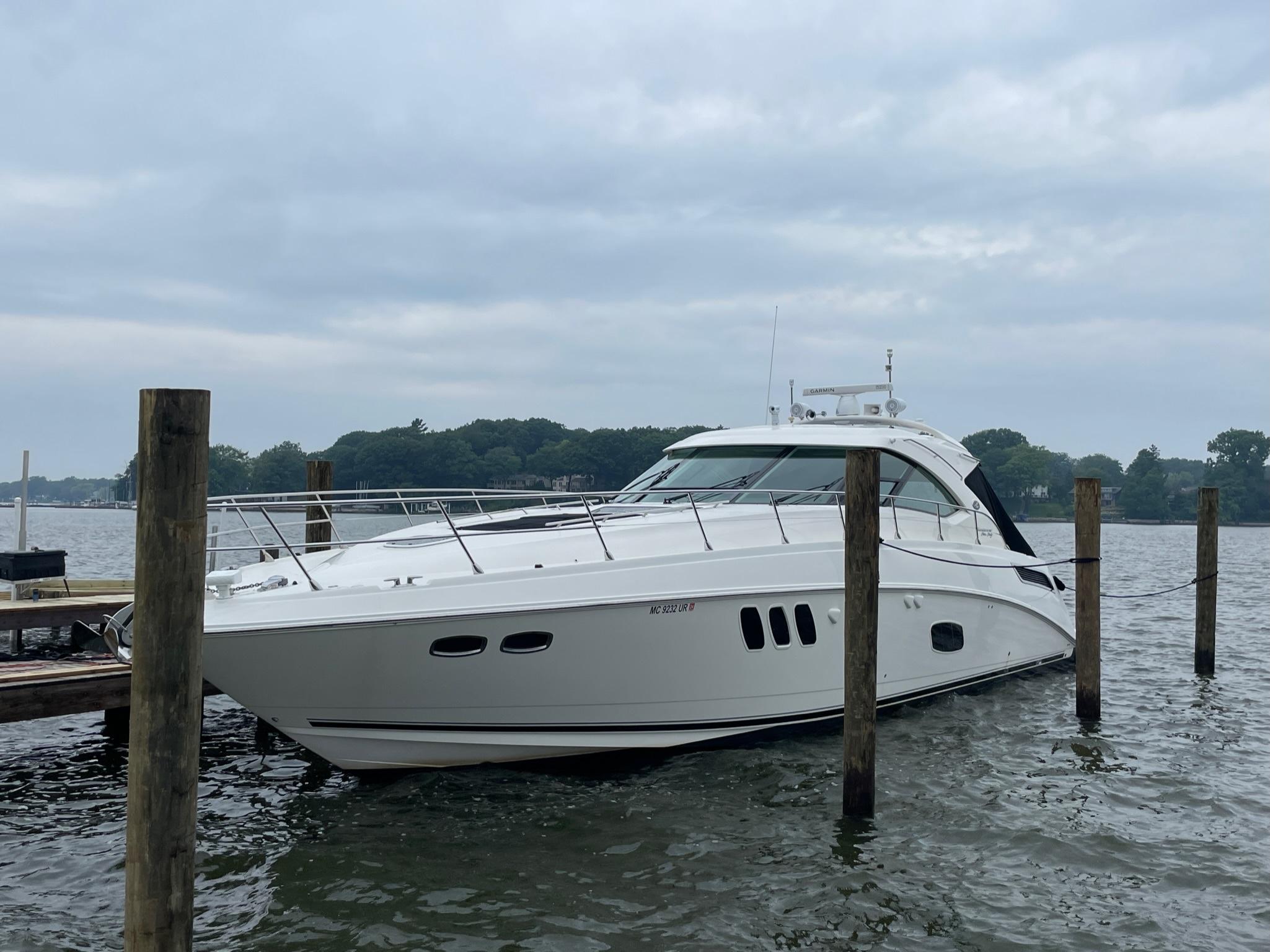 2011 Sea Ray 540 Sundancer Motor Yachts for sale - YachtWorld