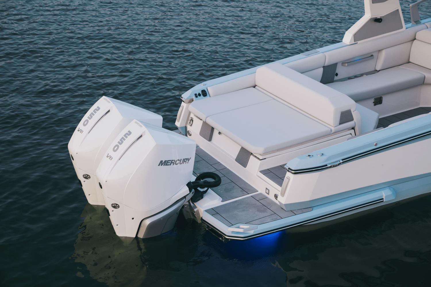 2024 Aviara AV28 Outboard Runabout for sale - YachtWorld