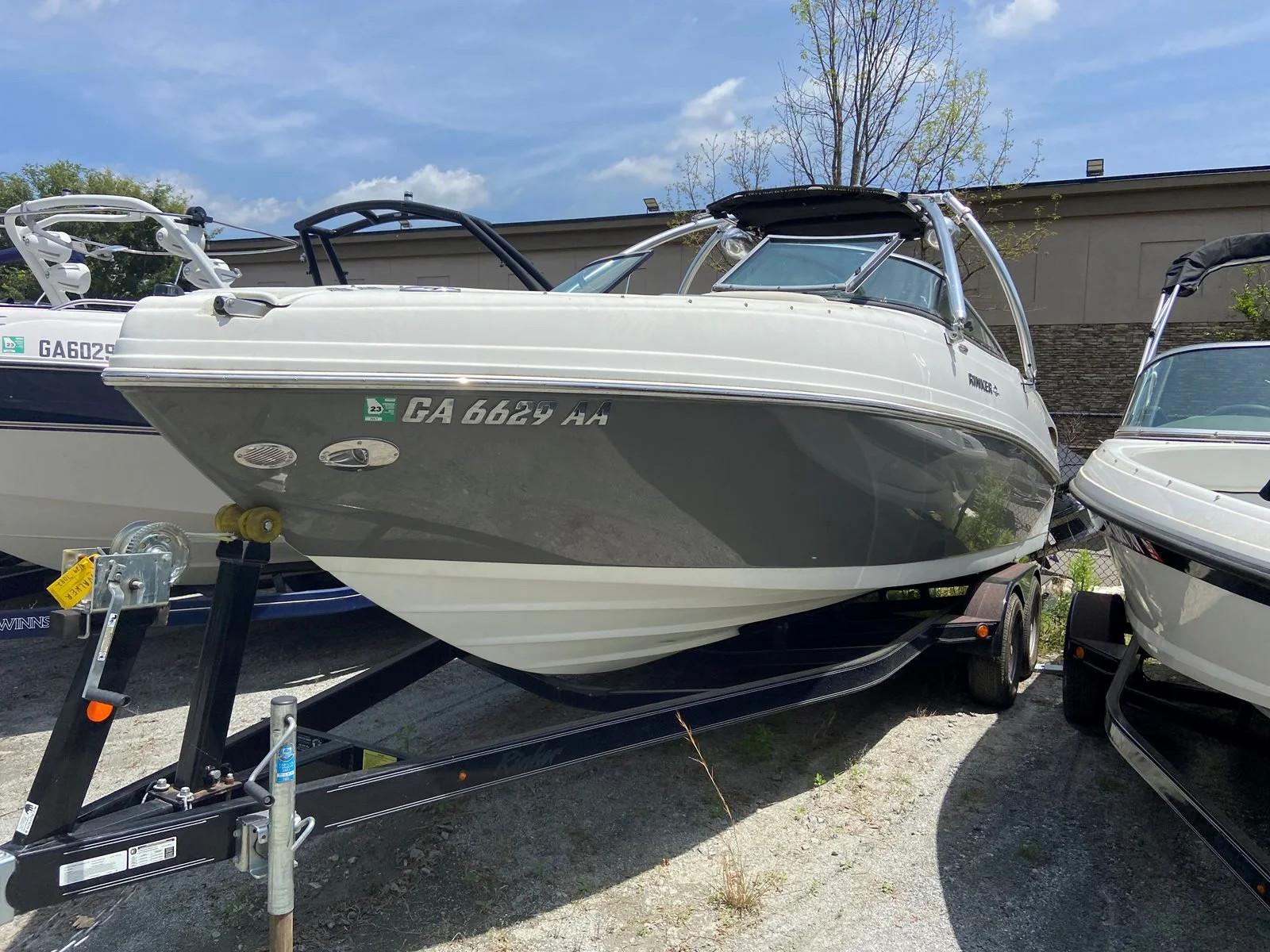 2011 Rinker 246 Captiva Bowrider for sale - YachtWorld