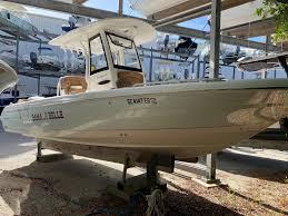 2023 Sea Hunt Escape 25 Center Console for sale - YachtWorld