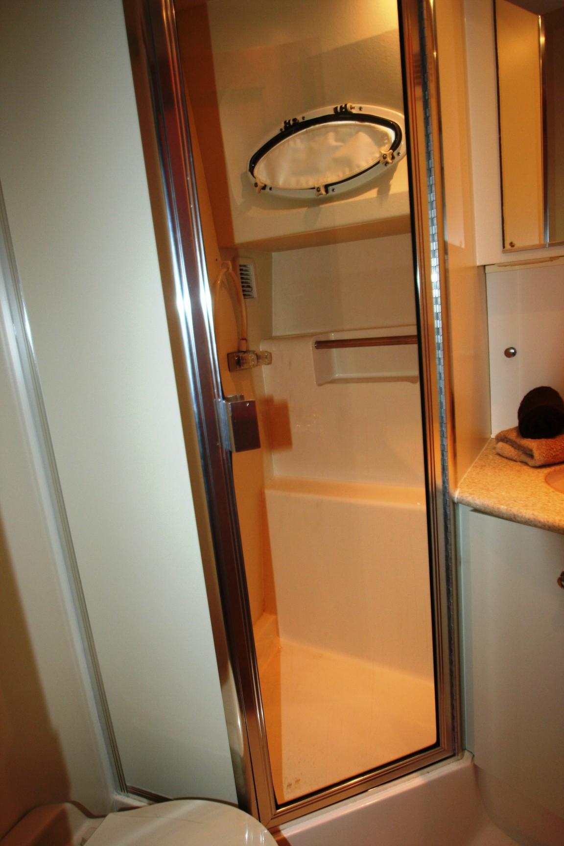 2000 Silverton 392 Motor Yacht Motor Yachts for sale - YachtWorld