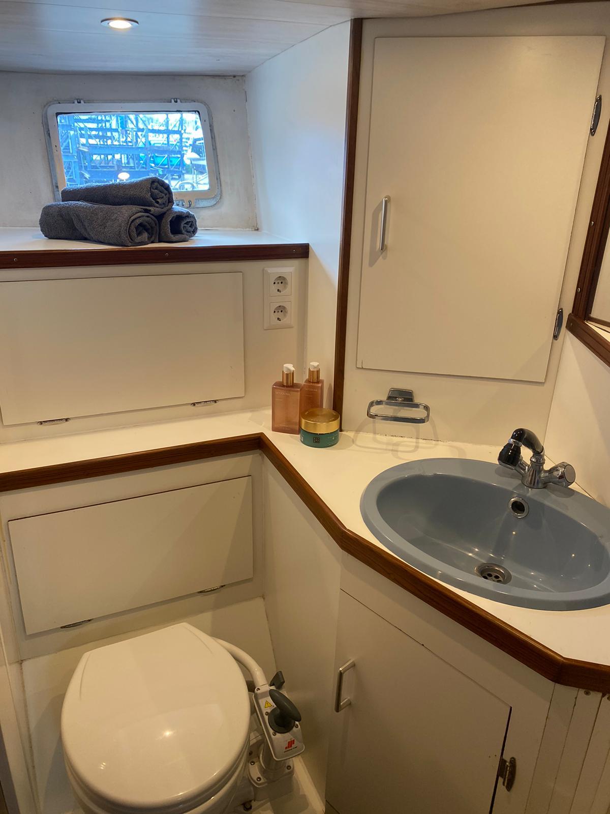 1976 Striker 45F Sport Fishing for sale - YachtWorld