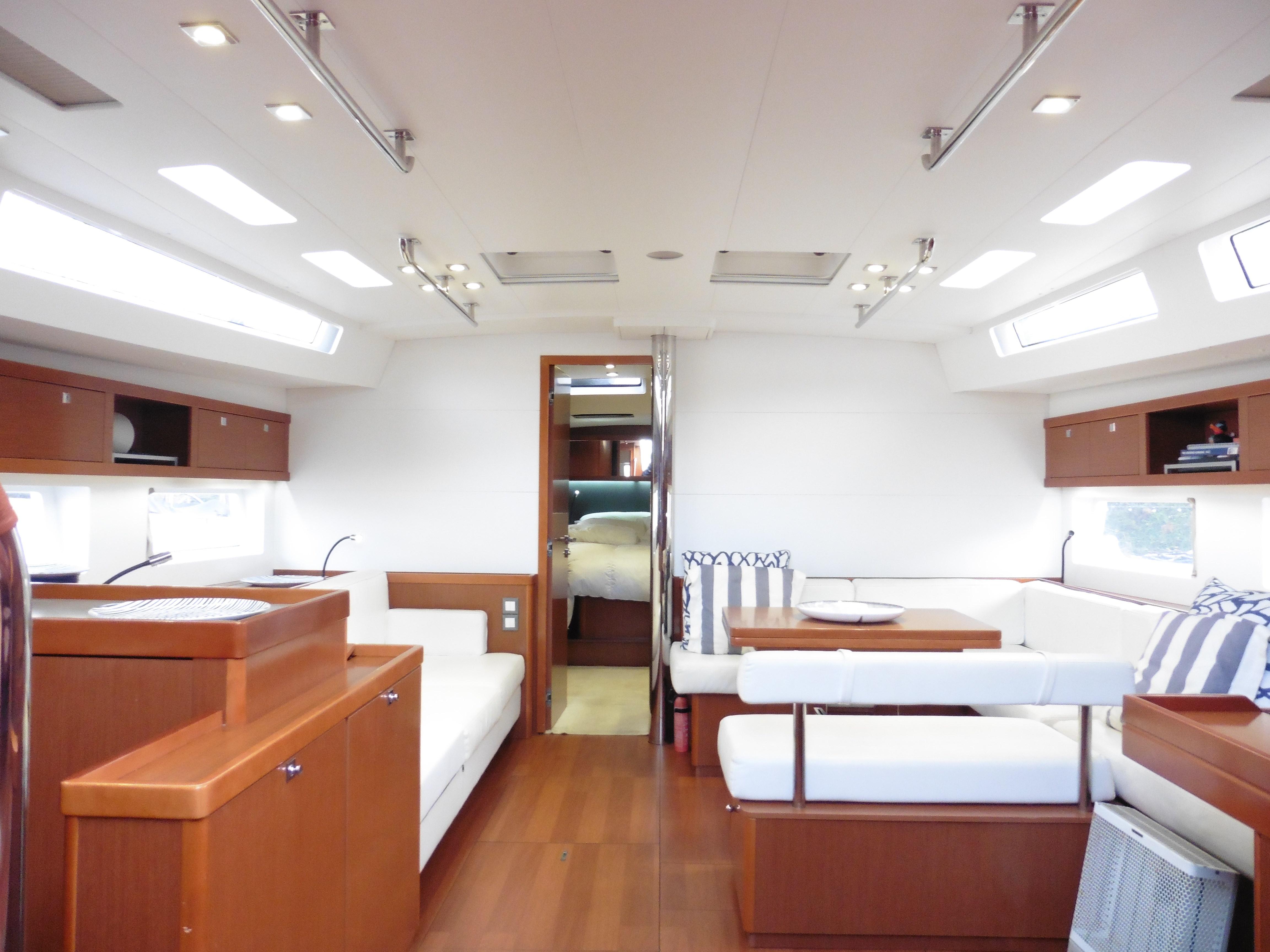 2013 Beneteau Oceanis 55 Cruiser for sale - YachtWorld