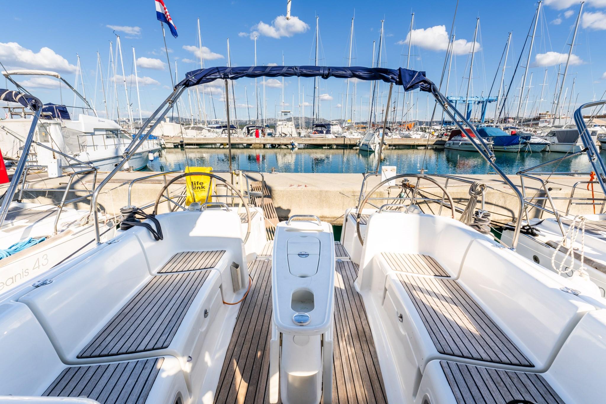 2008 Beneteau Cyclades 39 Cruiser for sale - YachtWorld