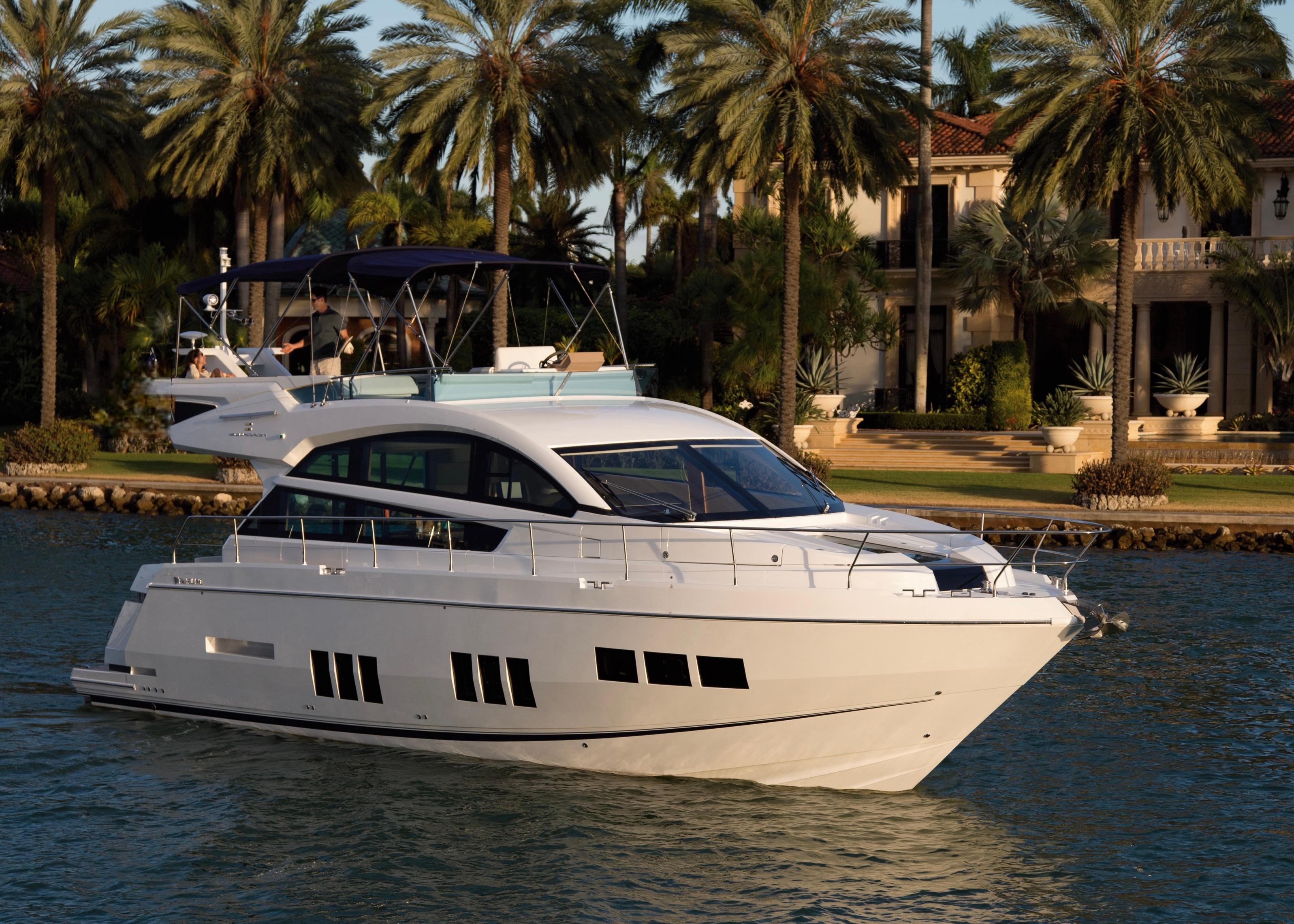 2013 Fairline Squadron 50 Flybridge for sale - YachtWorld