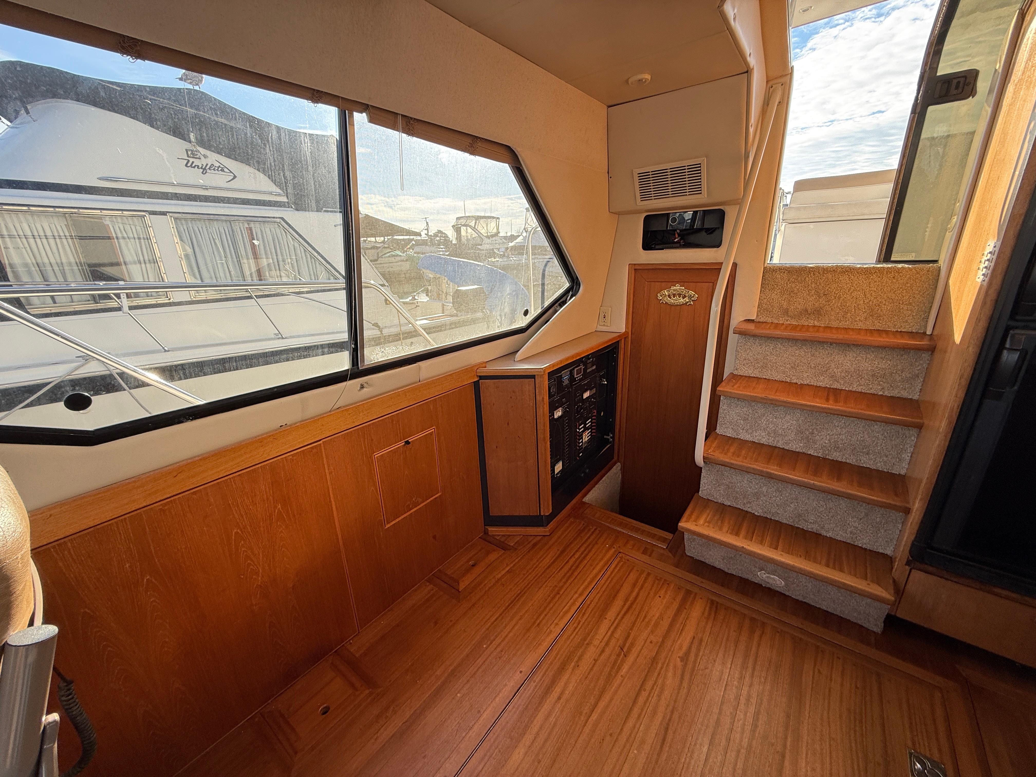 1998 Bayliner 4087 Aft Cabin Motoryacht Motor Yachts for sale - YachtWorld