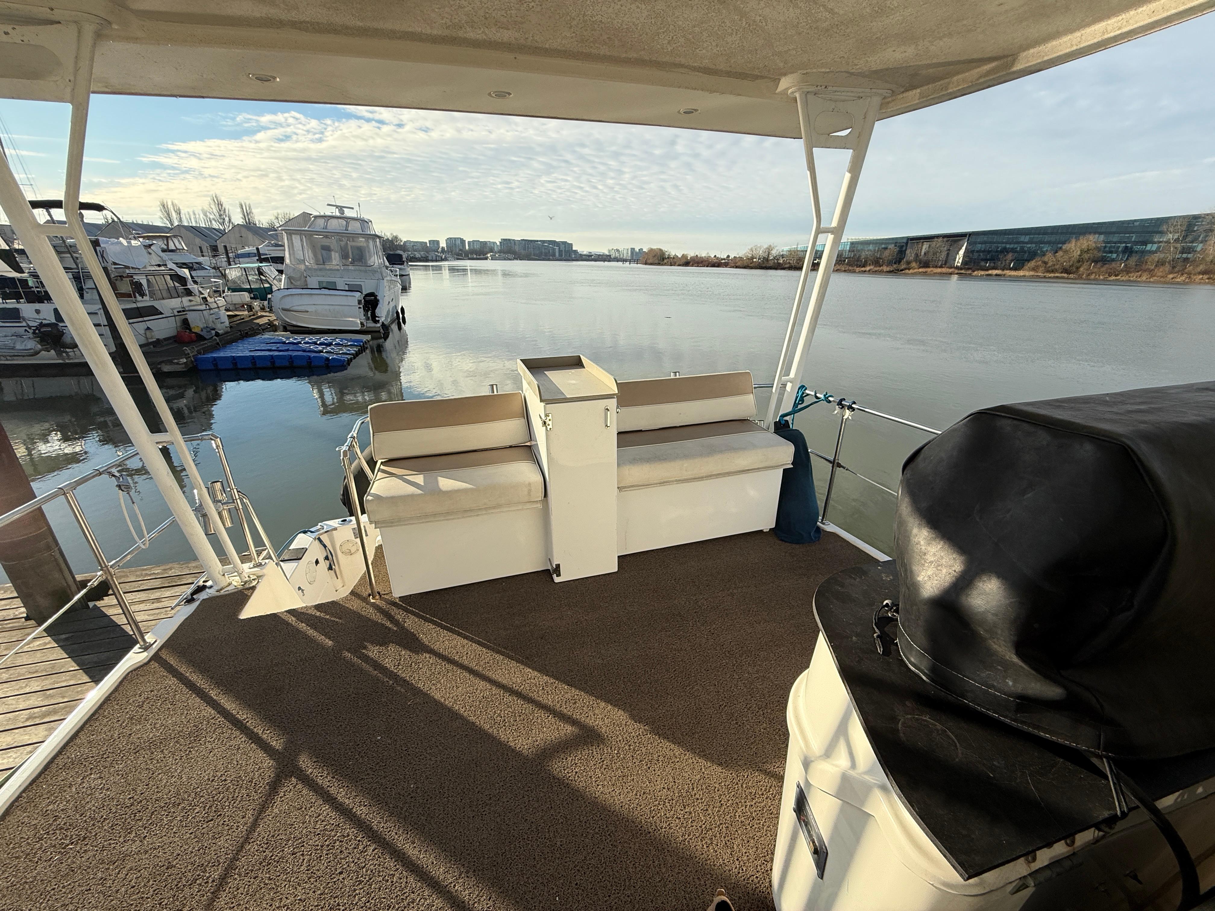 1998 Bayliner 4087 Aft Cabin Motoryacht Motor Yachts for sale - YachtWorld