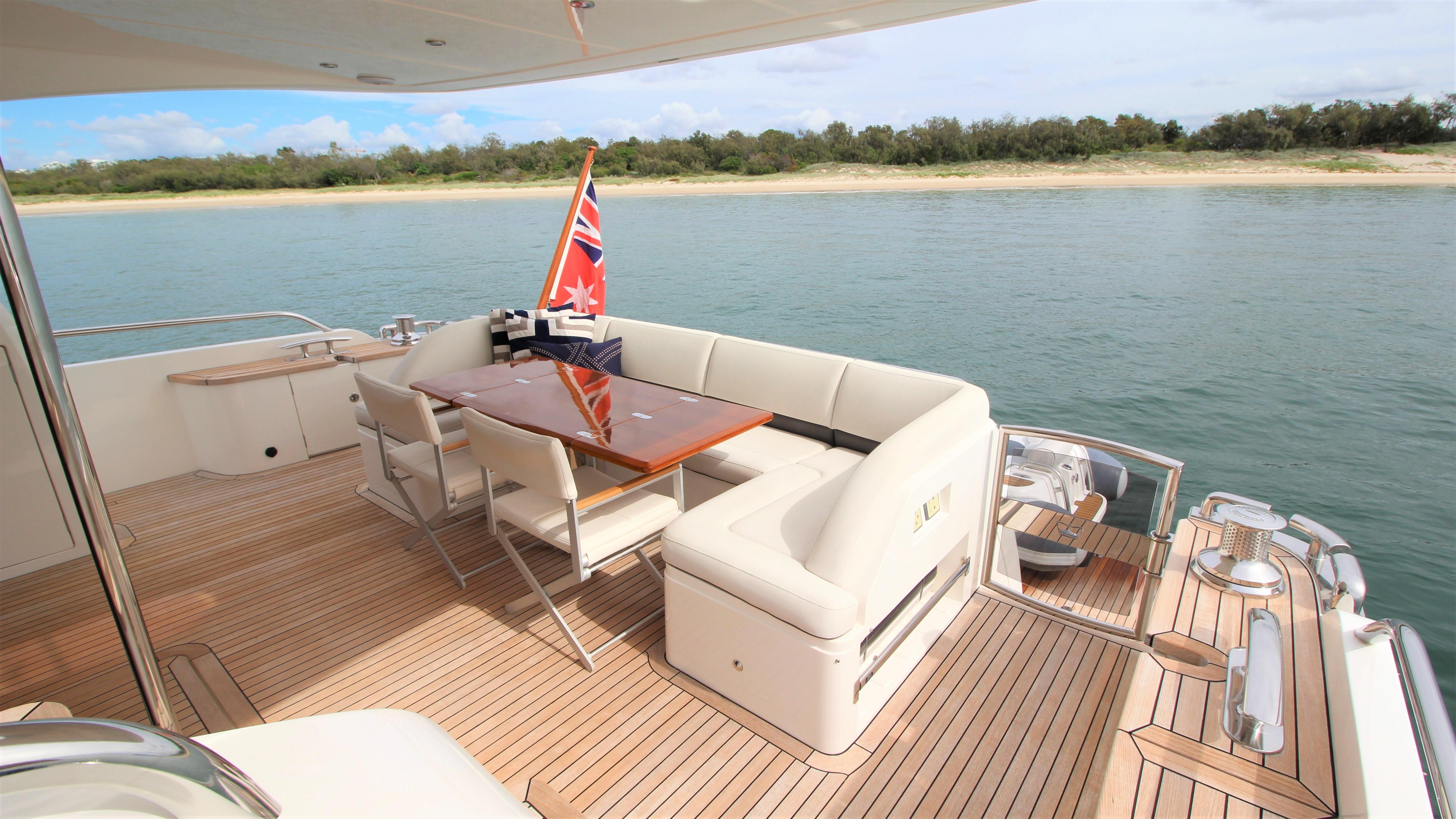 2014 Princess Flybridge 72 Motor Yacht Yachts à moteur à vendre ...