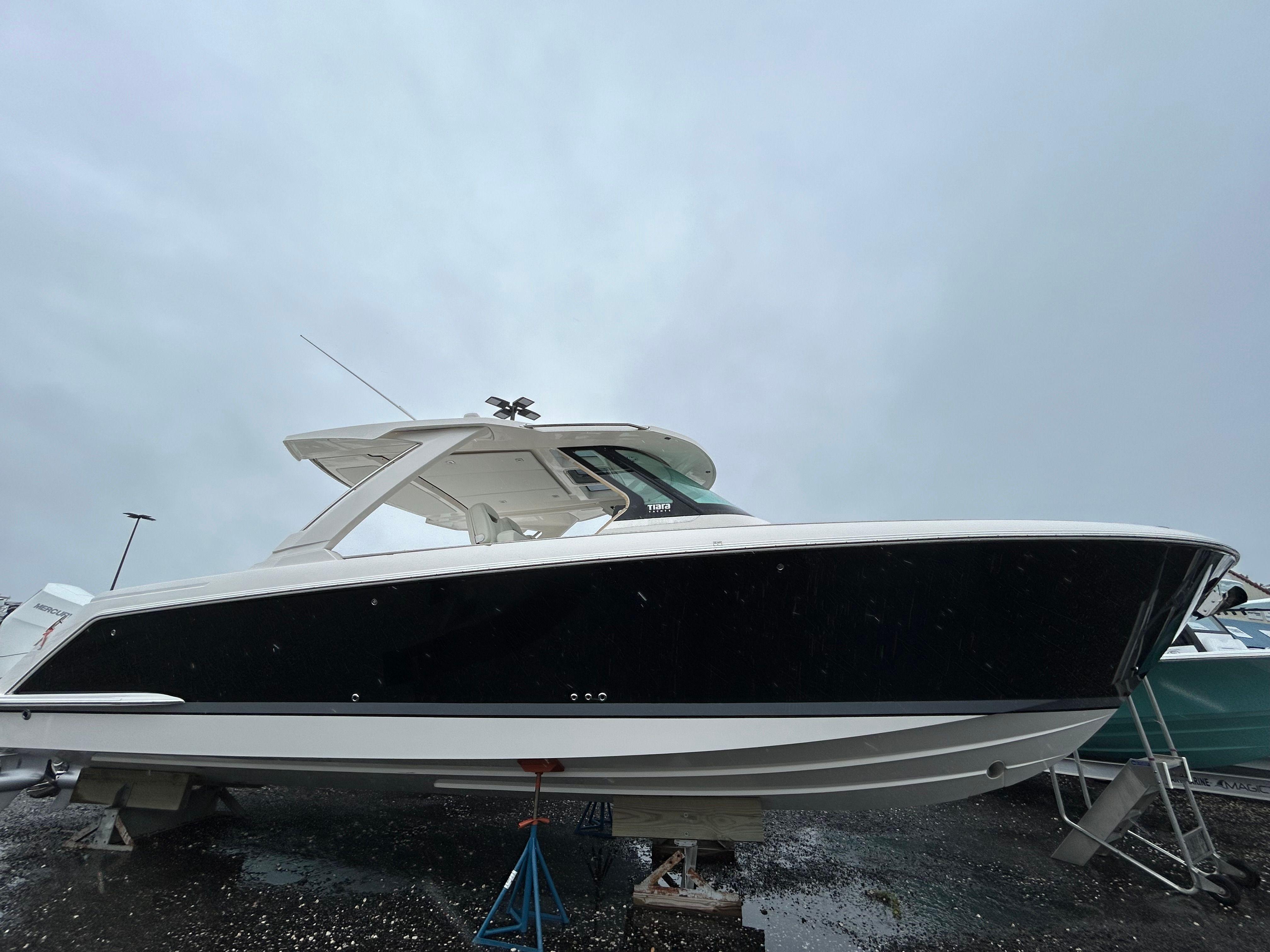 Tiara Yachts 38 Ls boats for sale | YachtWorld