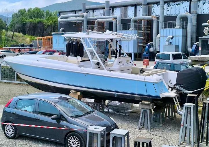 2008 Intrepid 323 Cuddy Center Console for sale - YachtWorld