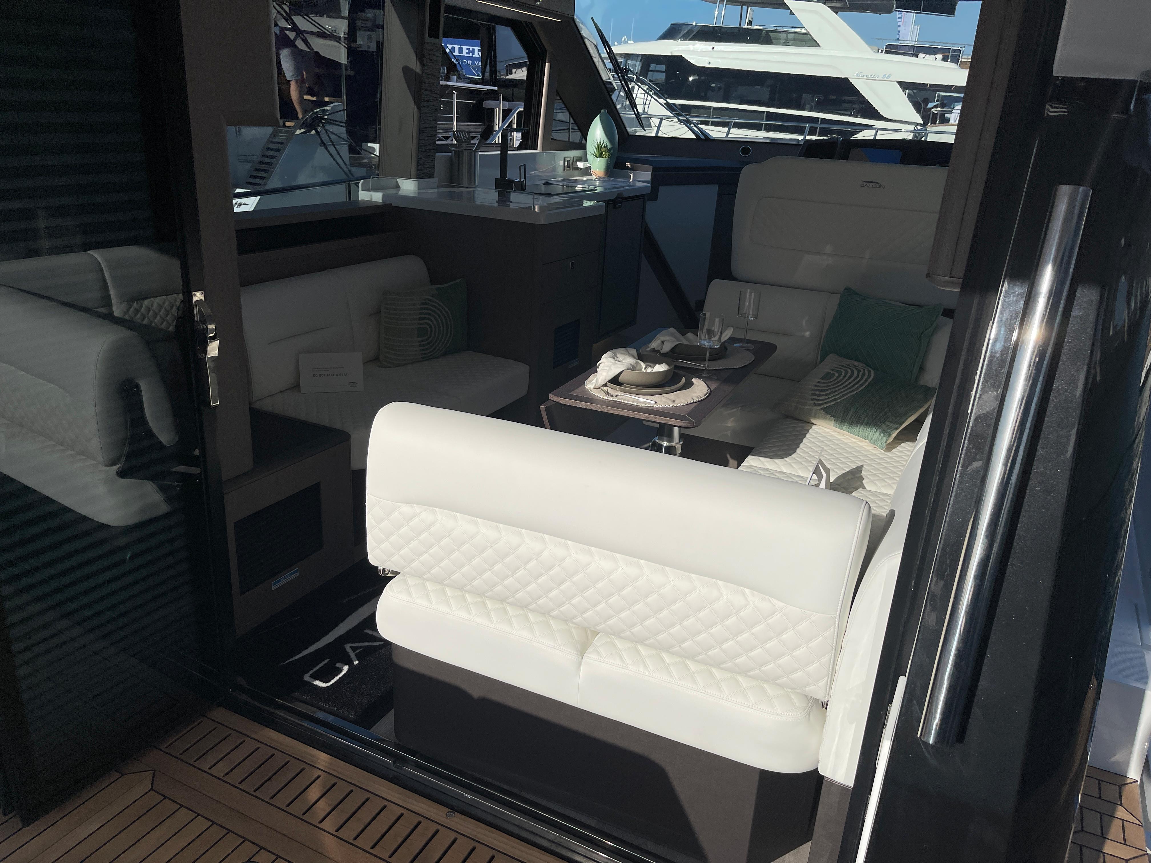 2024 Galeon 400 Fly Flybridge for sale - YachtWorld