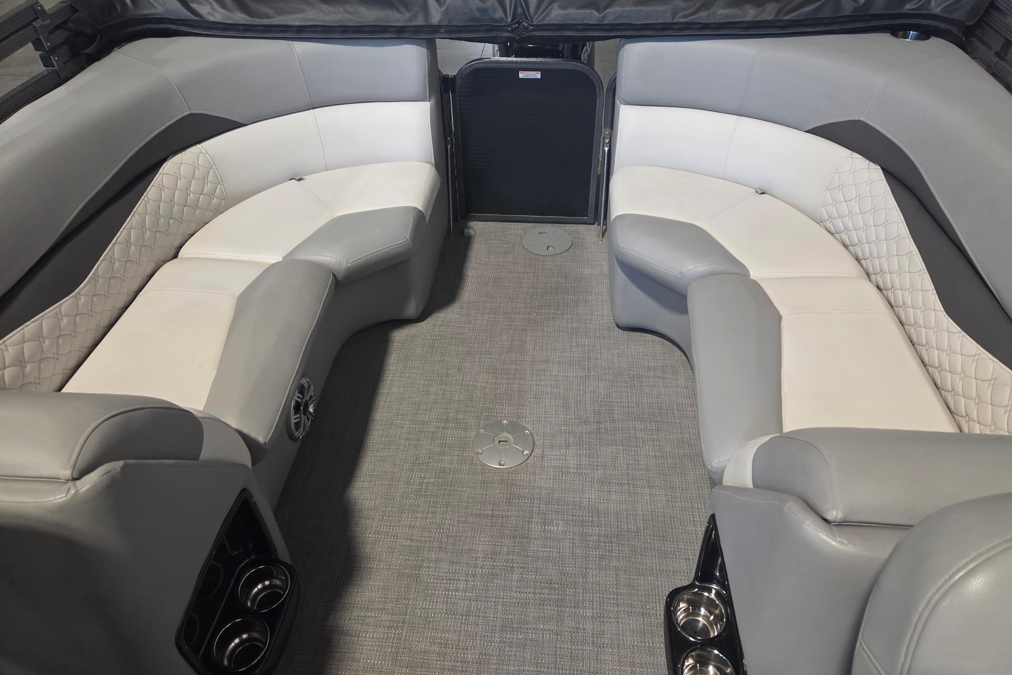 2019 Manitou 23 Encore SHP Pontoon for sale - YachtWorld