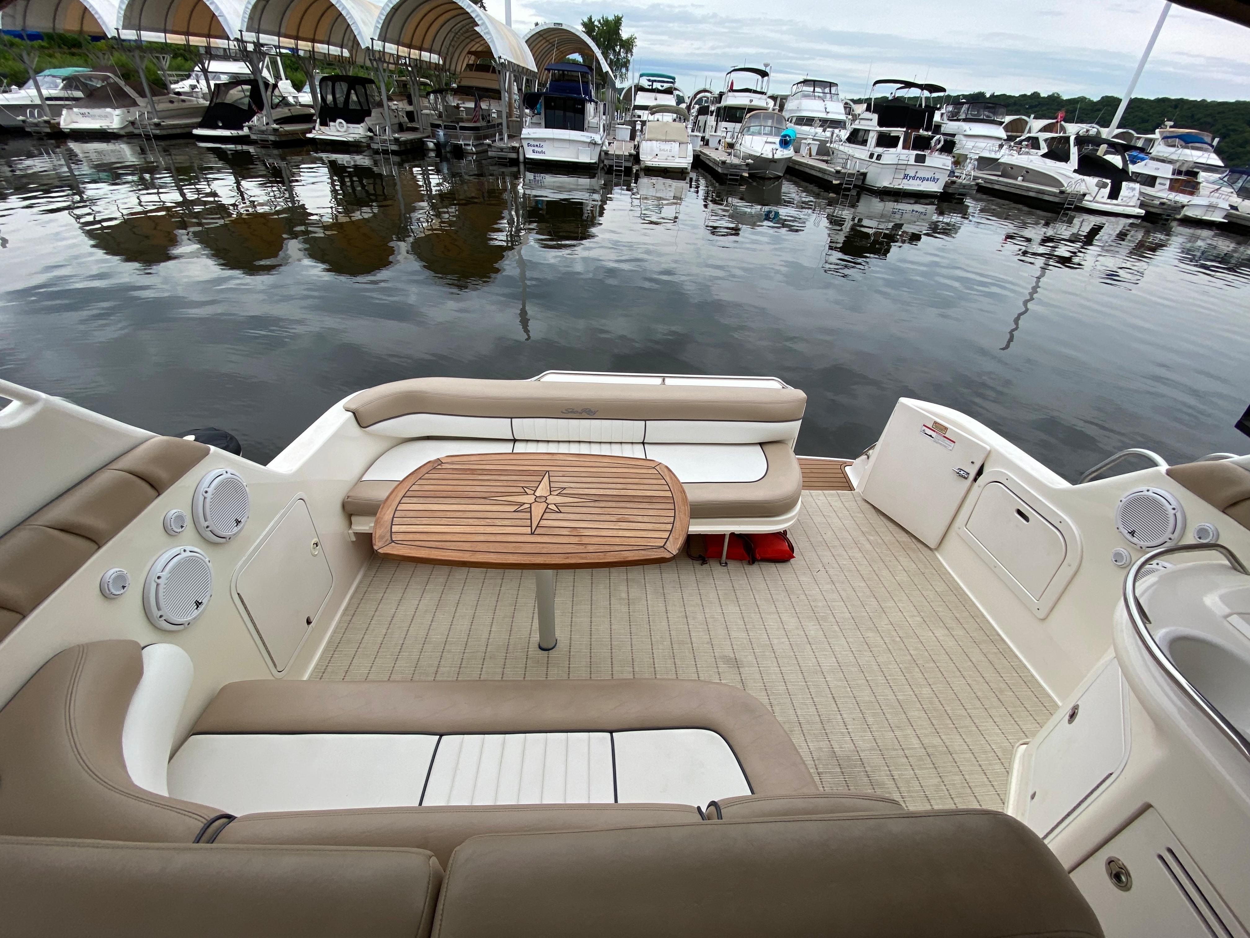 1999 Sea Ray 330 Sundancer Cruiser for sale - YachtWorld