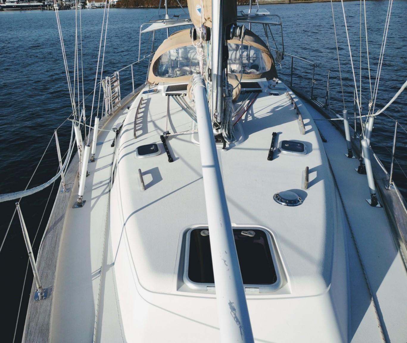2015 Rustler 37 Cutter for sale - YachtWorld