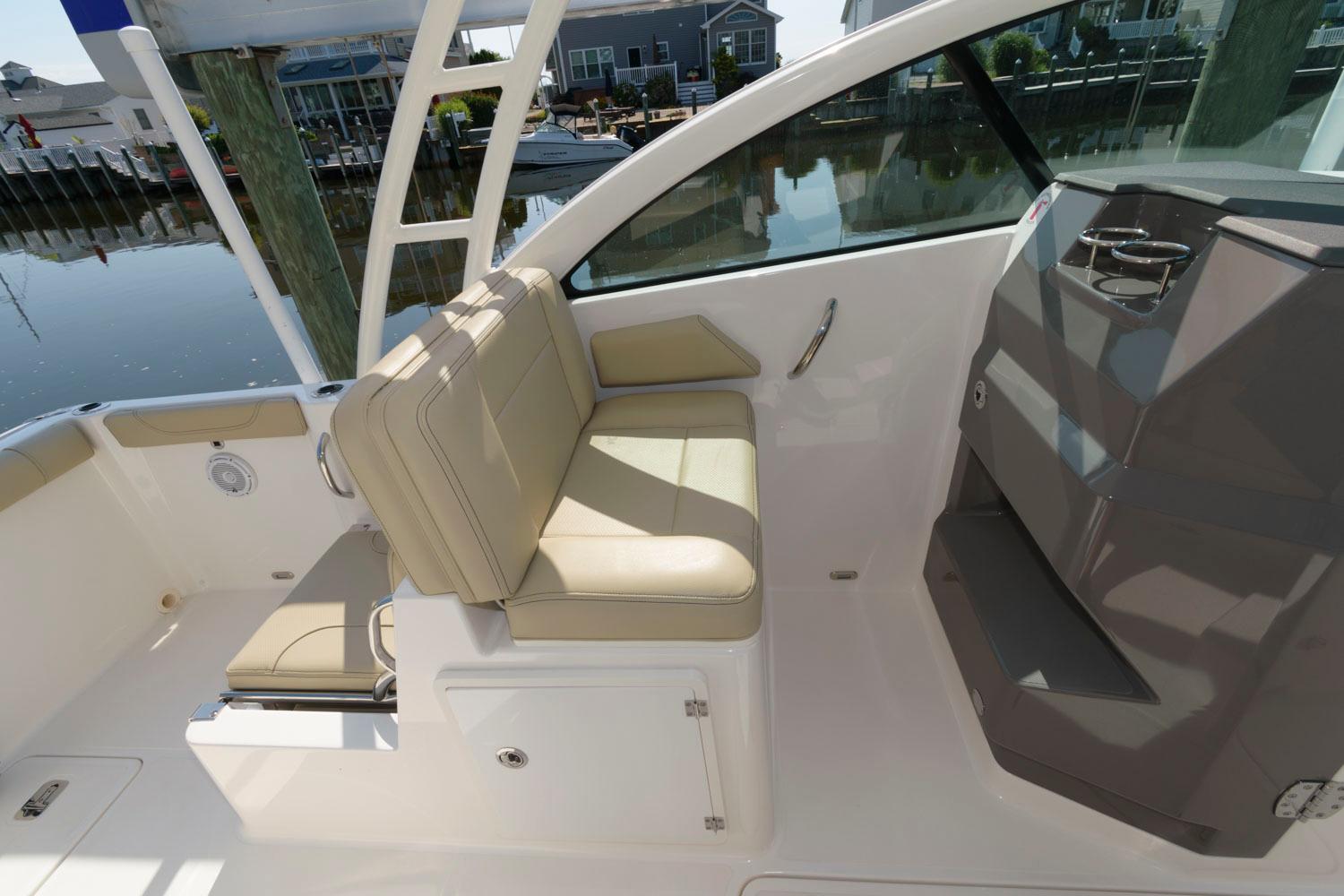 2018 Pursuit DC 235 Dual Console Dual Console for sale - YachtWorld