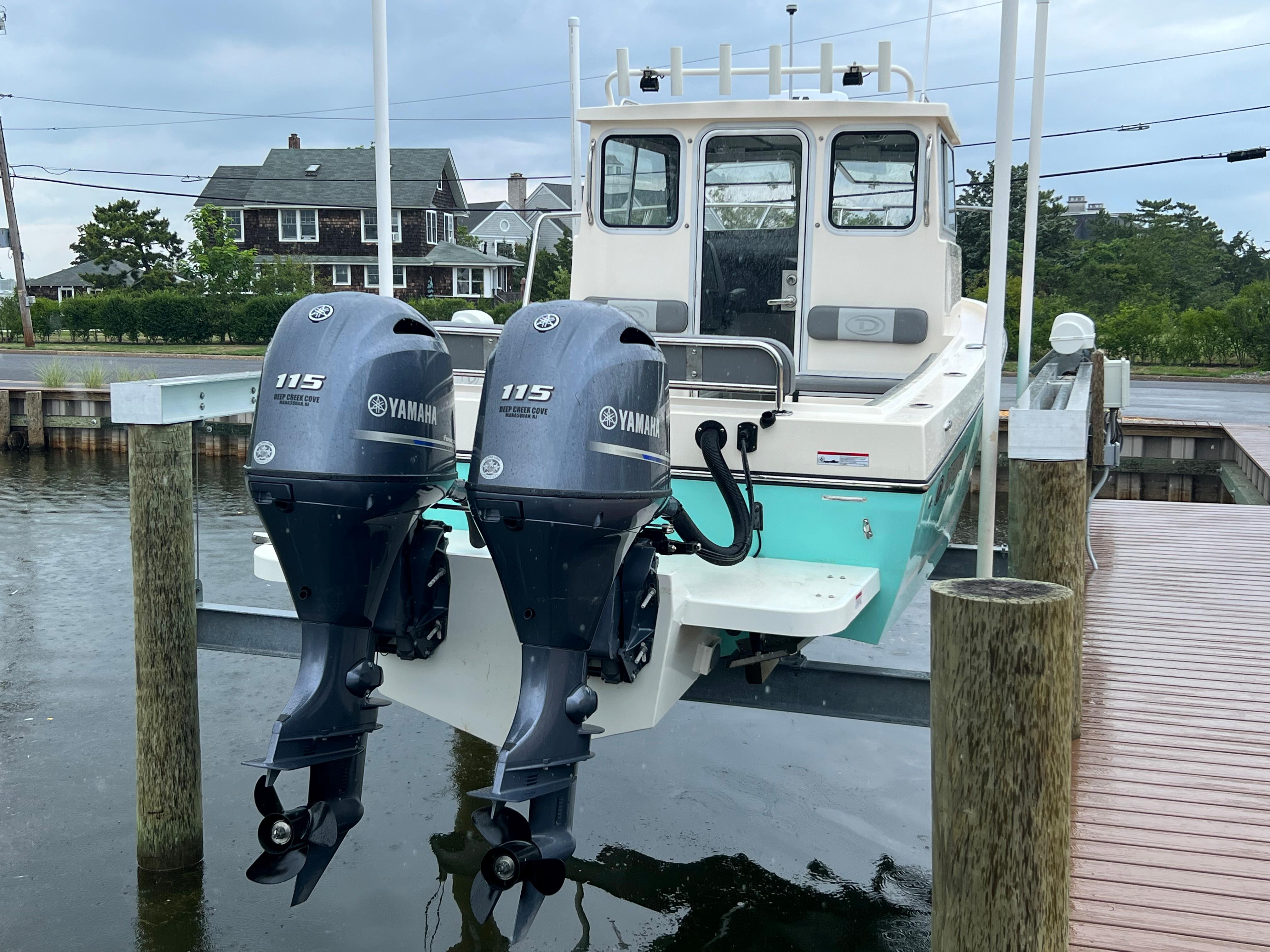 2022 Defiance 220 Admiral EX Pilothouse for sale - YachtWorld