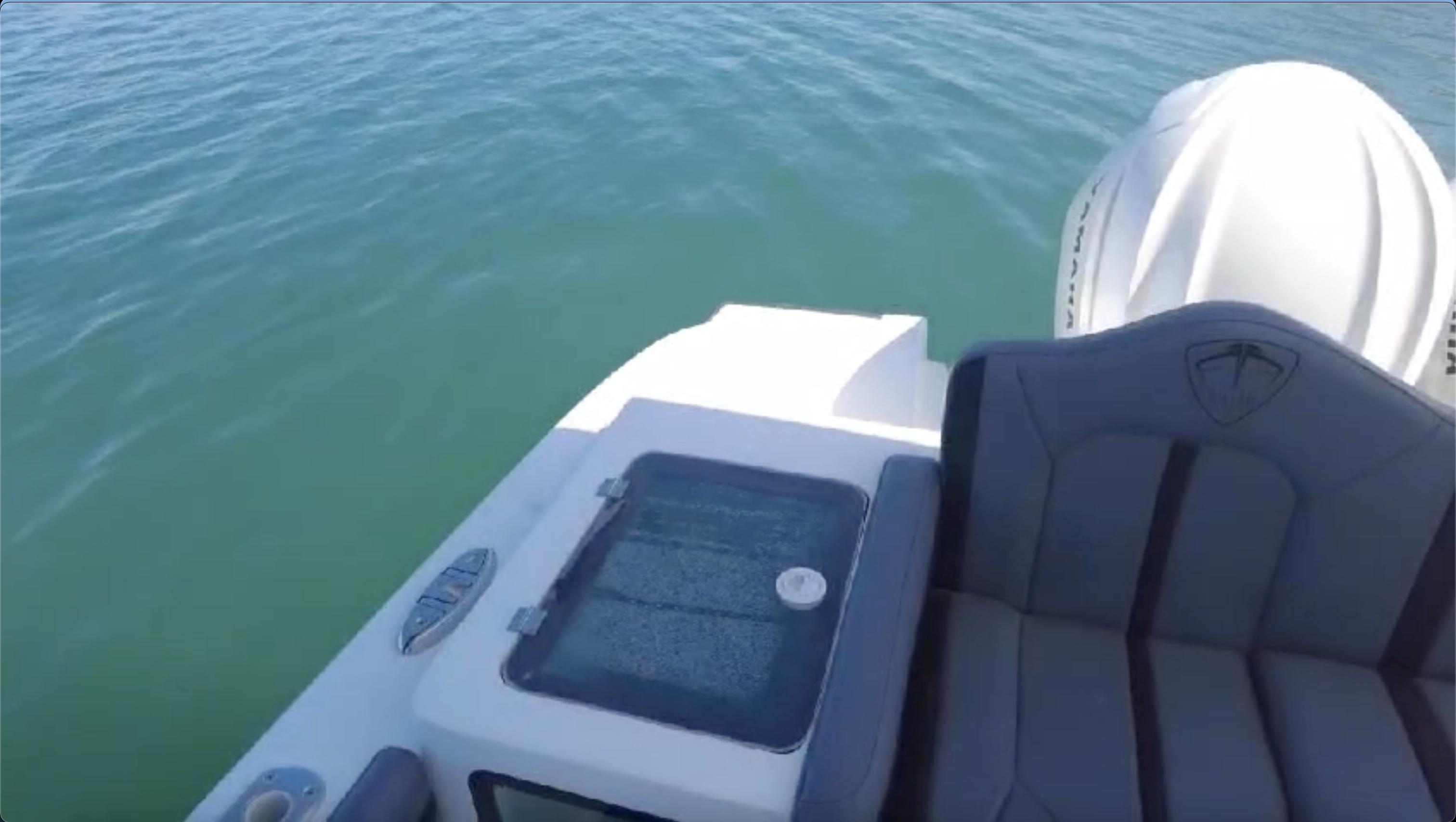 2024 Crown Deluxe 36 Center Console for sale - YachtWorld