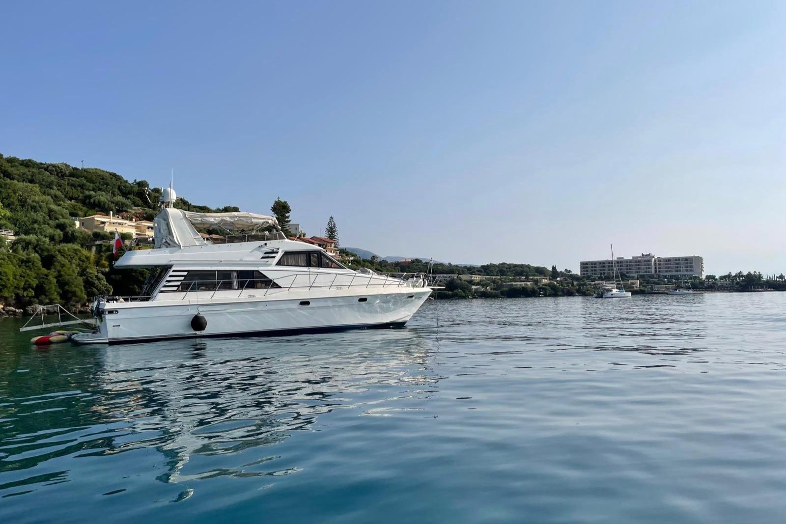 Prima Taurus | 1992 | 17m | Boatshop24