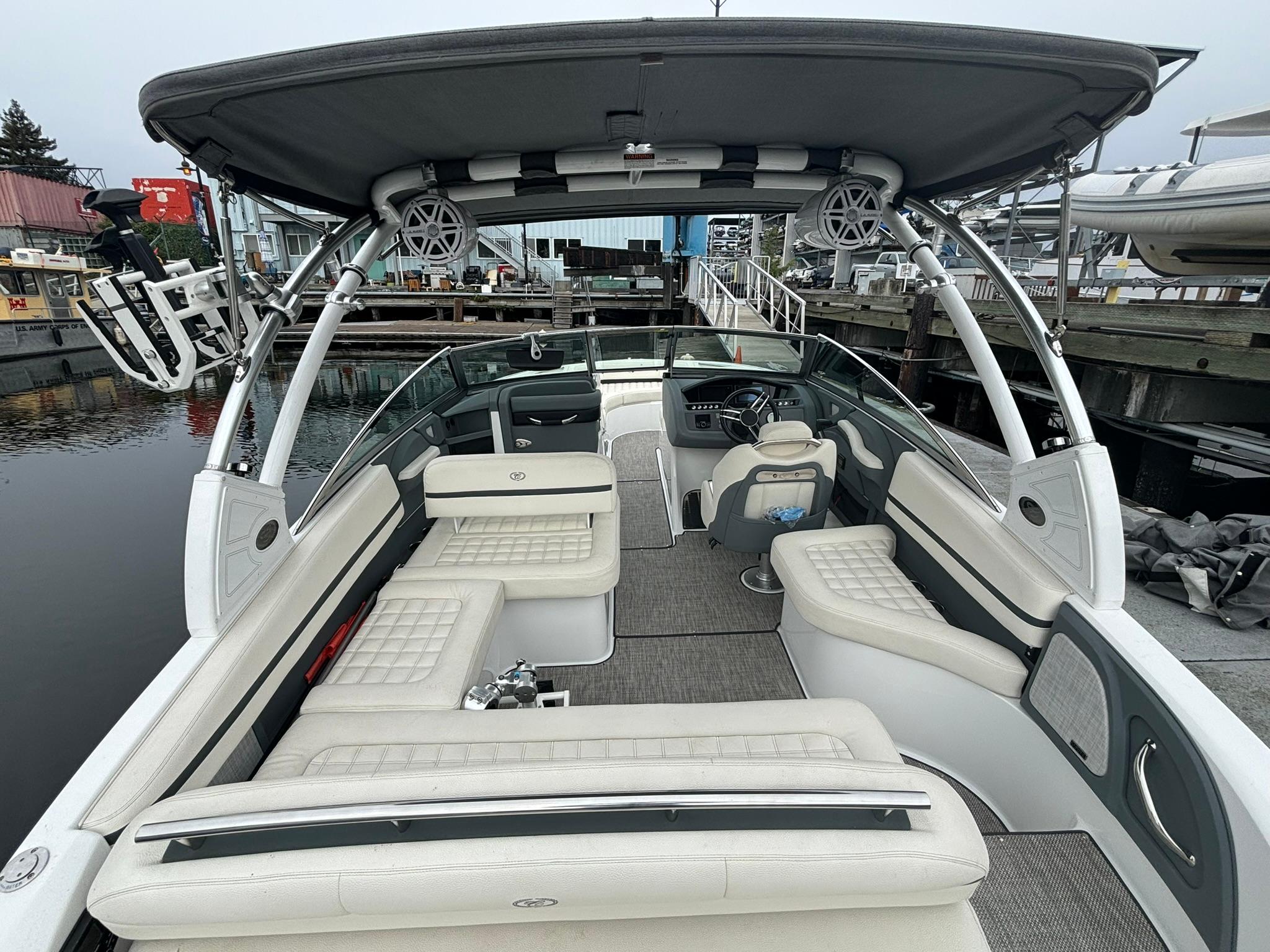 2019 Cobalt R5 Surf Ski and Wakeboard for sale - YachtWorld