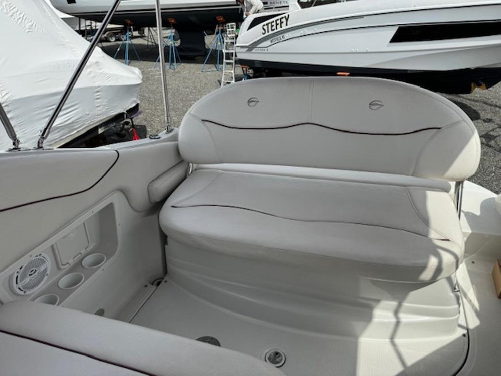 2004 Crownline 270 CR Cruiser for sale - YachtWorld