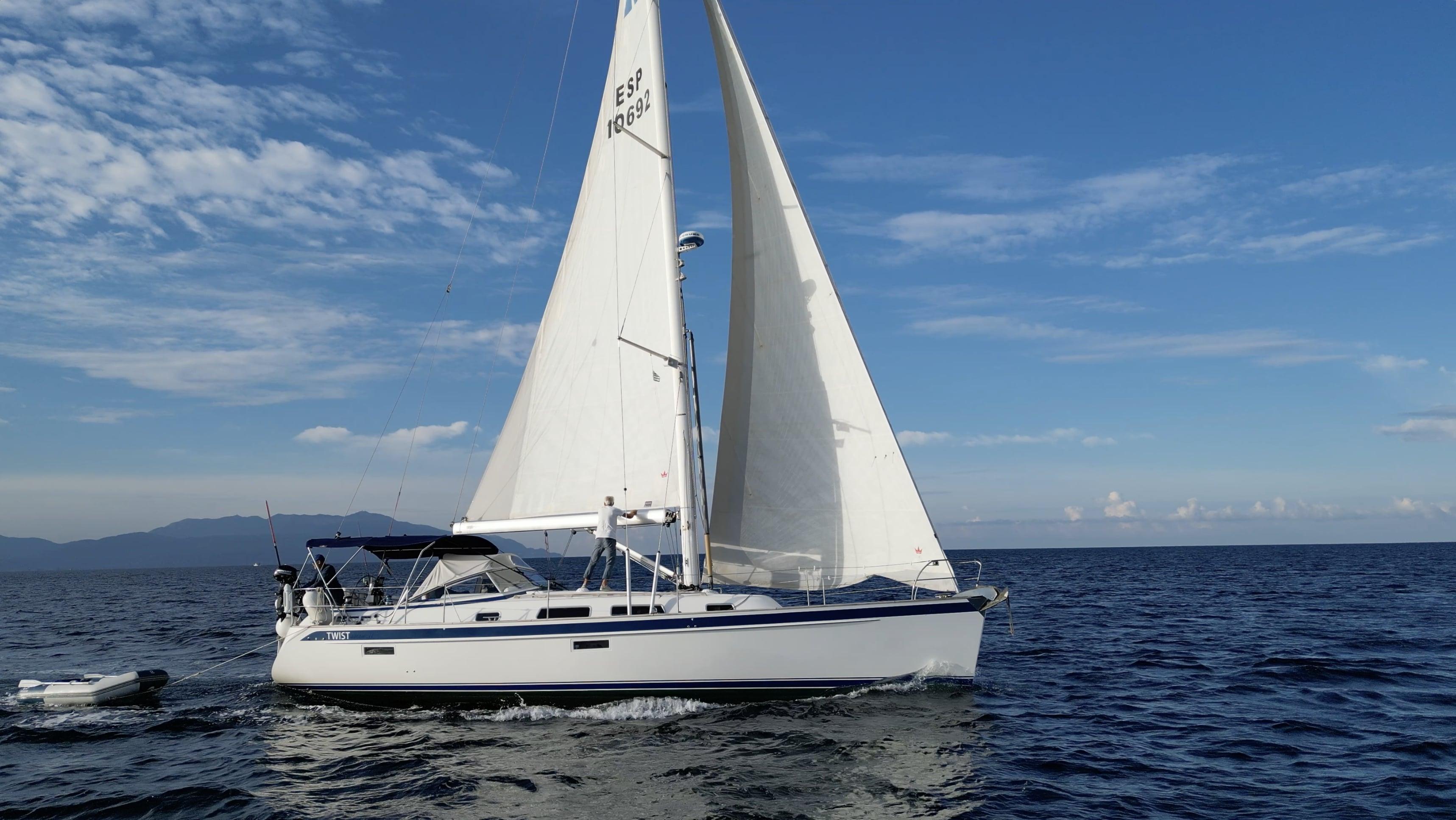 Tweedehands 2012 Hallberg-Rassy 412 | YachtFocus