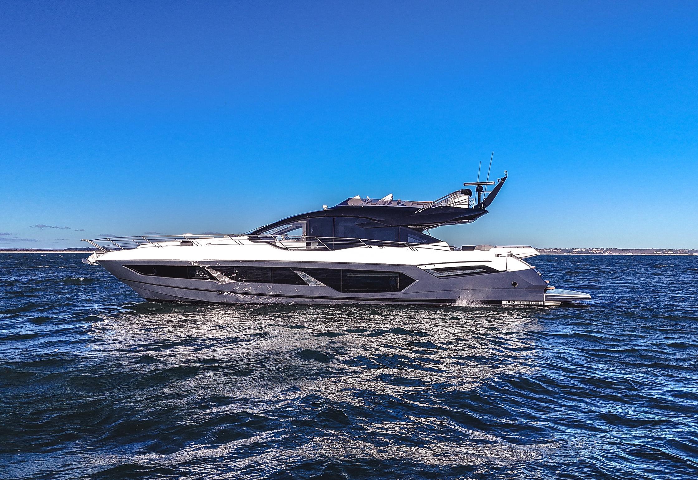 New Sunseeker 75 Sport Yacht in Dorset - iNautia
