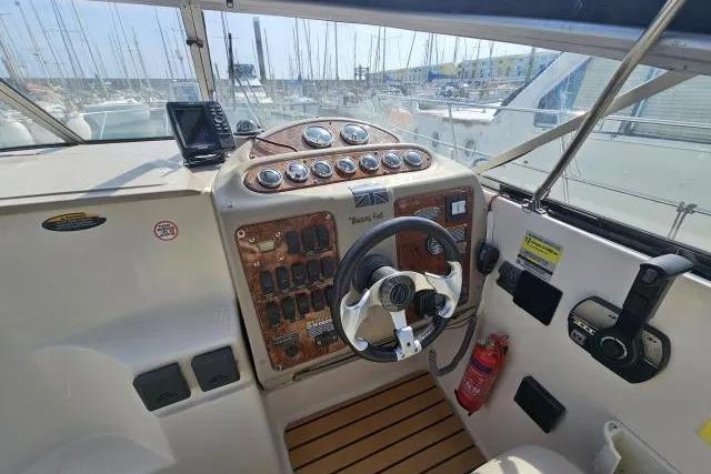 Maxum 2400 SCR | 8m | 2001 - East Sussex | Boats and Outboards