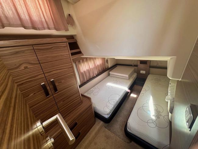 2019 Greenline 48 Fly Motor Yachts for sale - YachtWorld