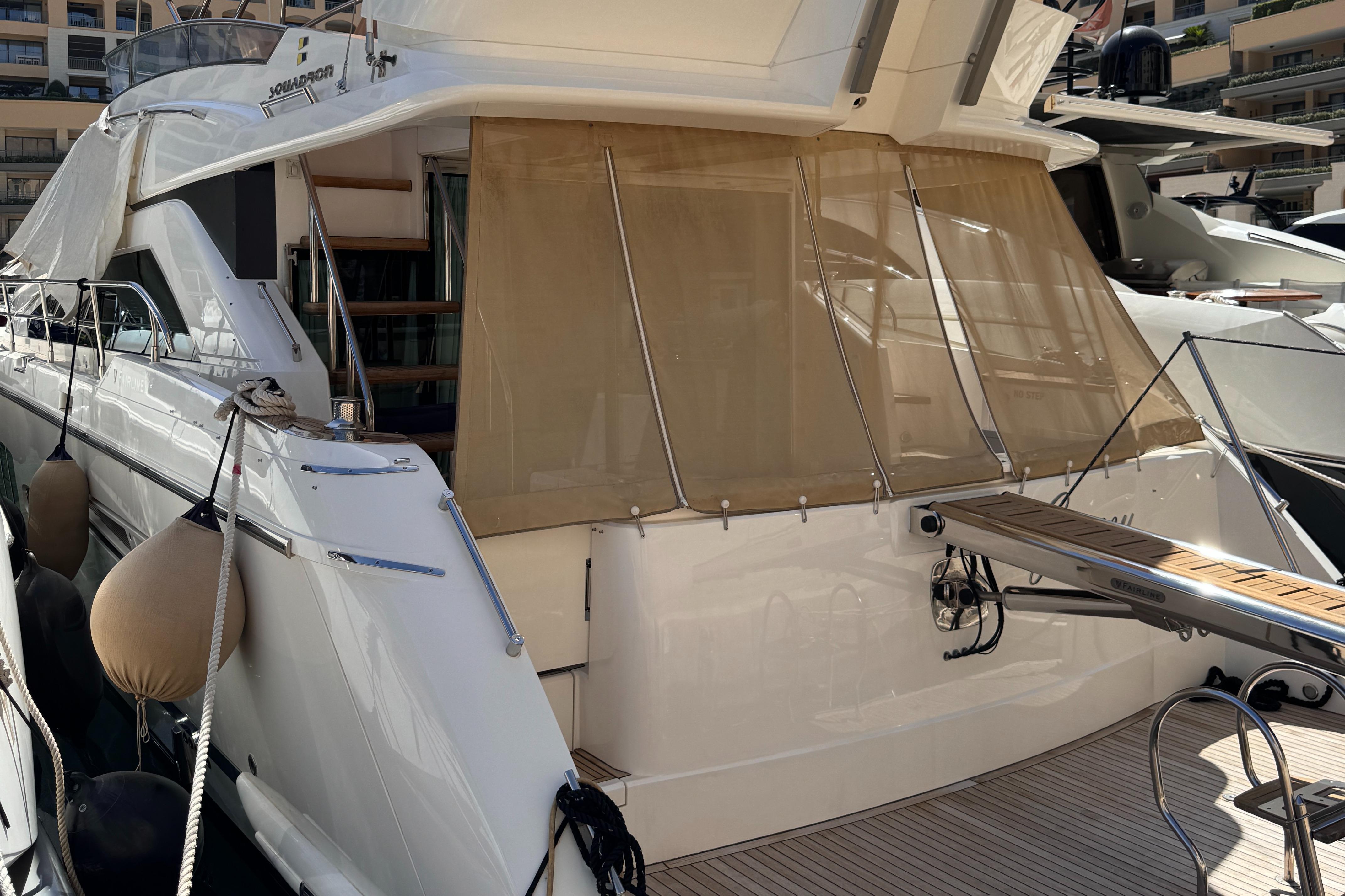2010 Fairline Squadron 55 Flybridge for sale - YachtWorld