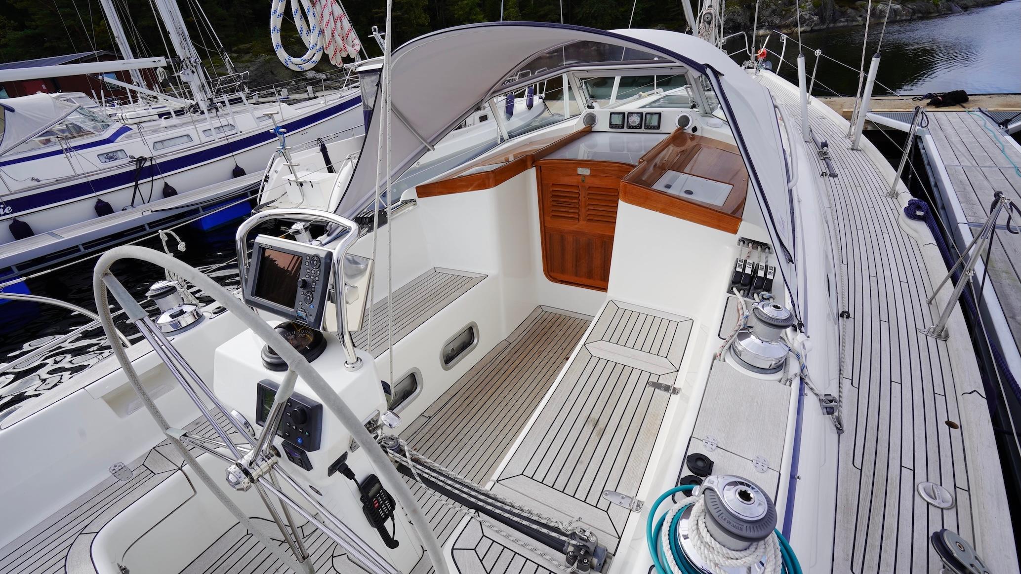 2011 Hallberg-Rassy 372 Cruiser for sale - YachtWorld